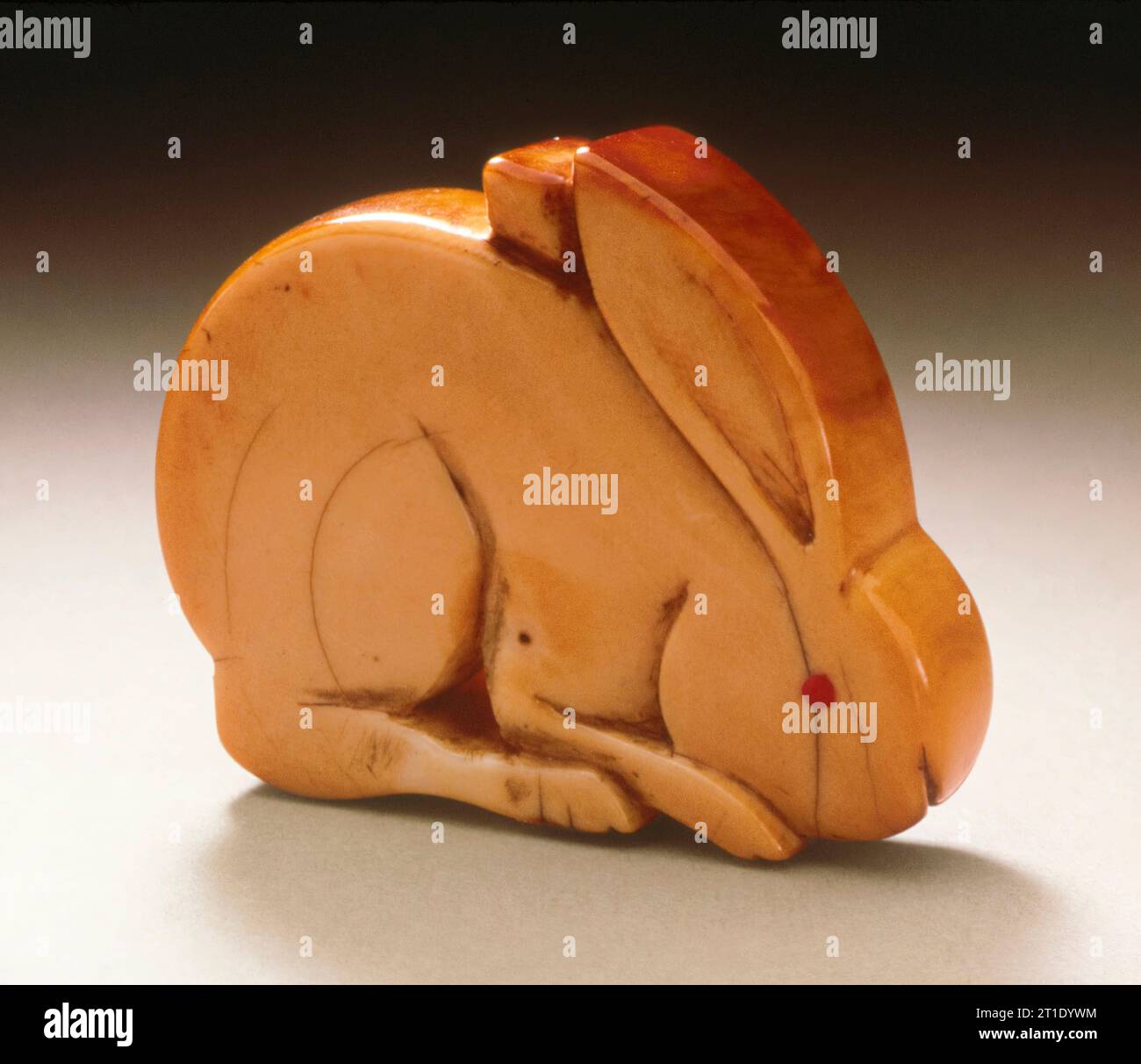 Ivory with staining sumi inlays hi-res stock photography and images - Alamy