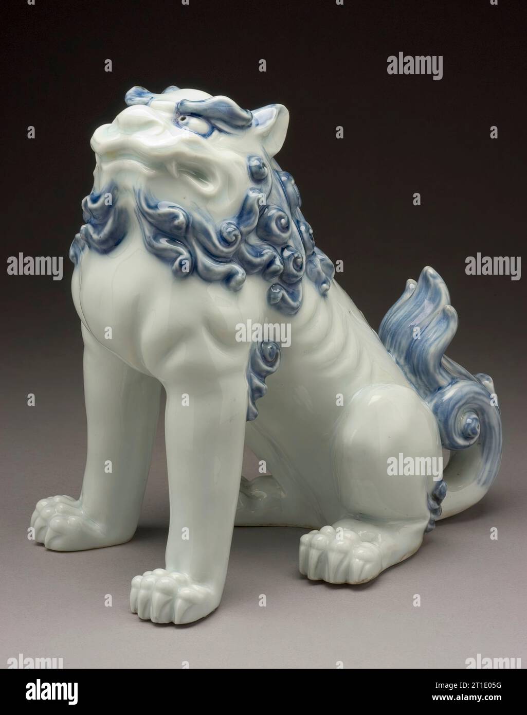 Animal okimono hi-res stock photography and images - Alamy