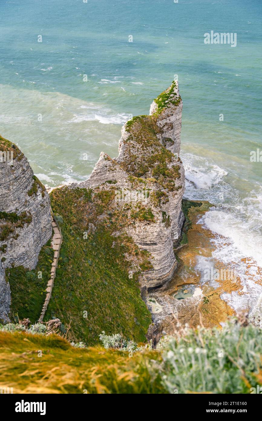Chalk cliffs and cliffs along the long-distance hiking trail between ...