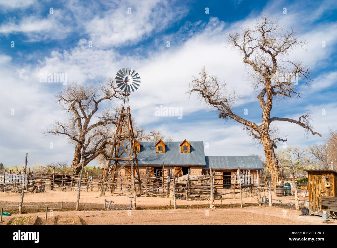 Albuquerque farm hi-res stock photography and images - Alamy