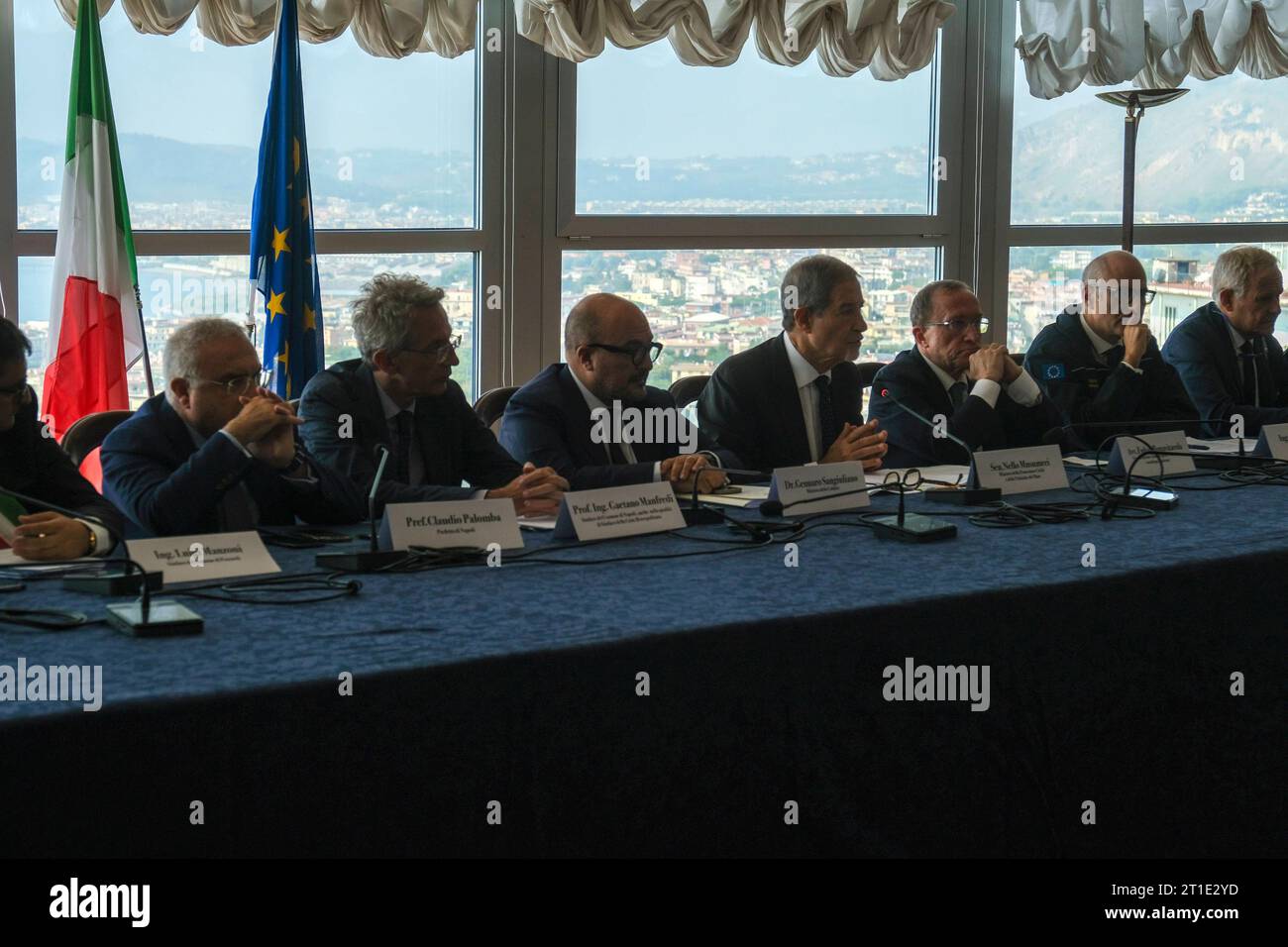 Italy: Campi Flegrei technical-operational meeting with mayors and ...