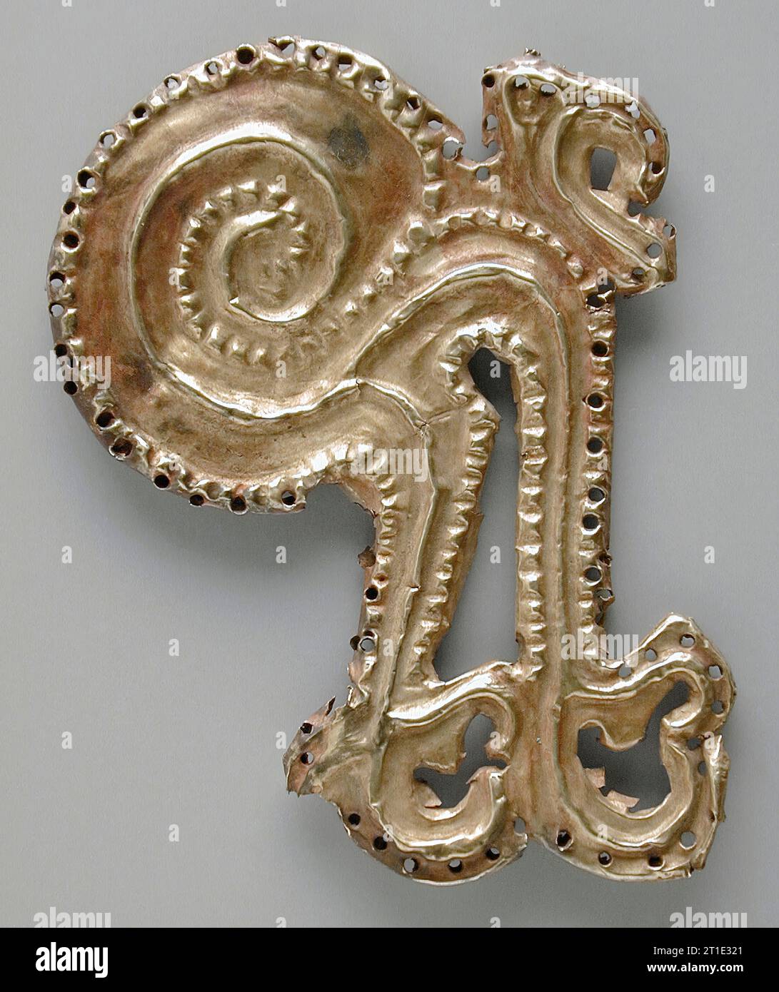 Gold ornament with embossed decoration hi-res stock photography and ...