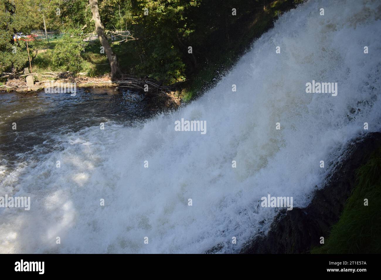 Coo waterfall hi-res stock photography and images - Alamy