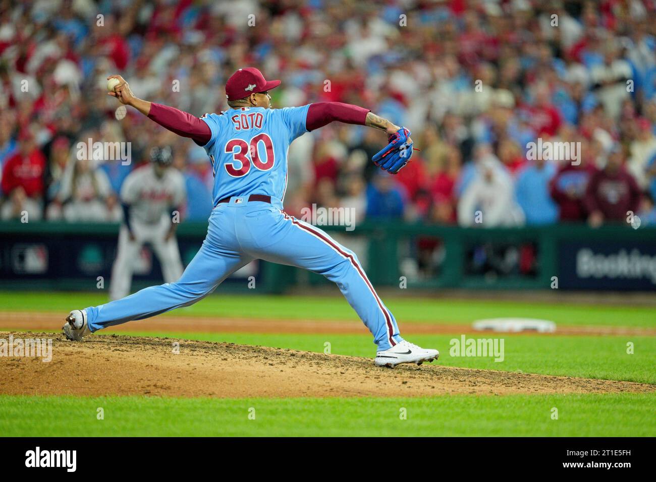 PHILADELPHIA, PA - OCTOBER 12: Philadelphia Phillies relief pitcher ...