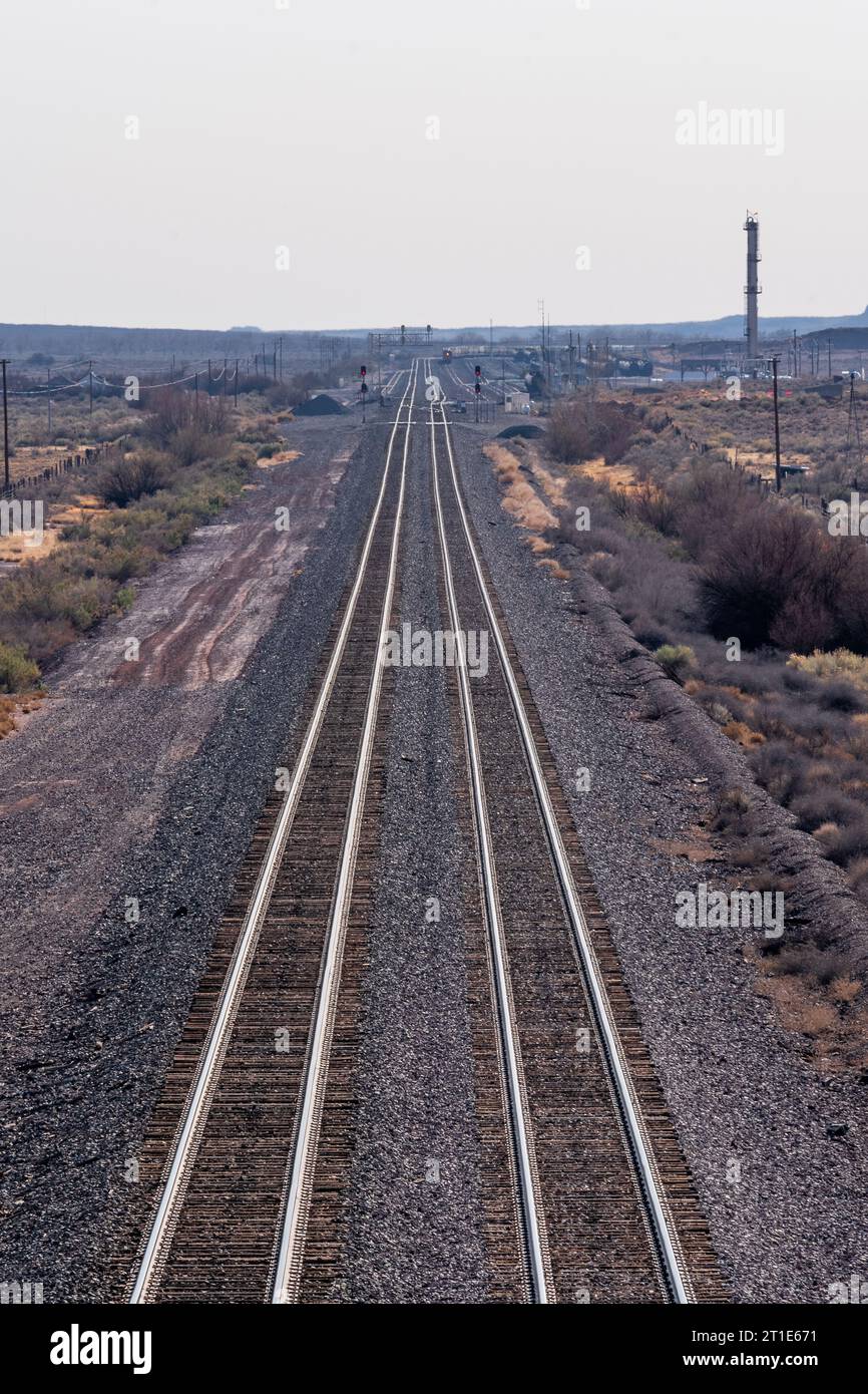 Railroad tracks in u s a hi-res stock photography and images - Alamy