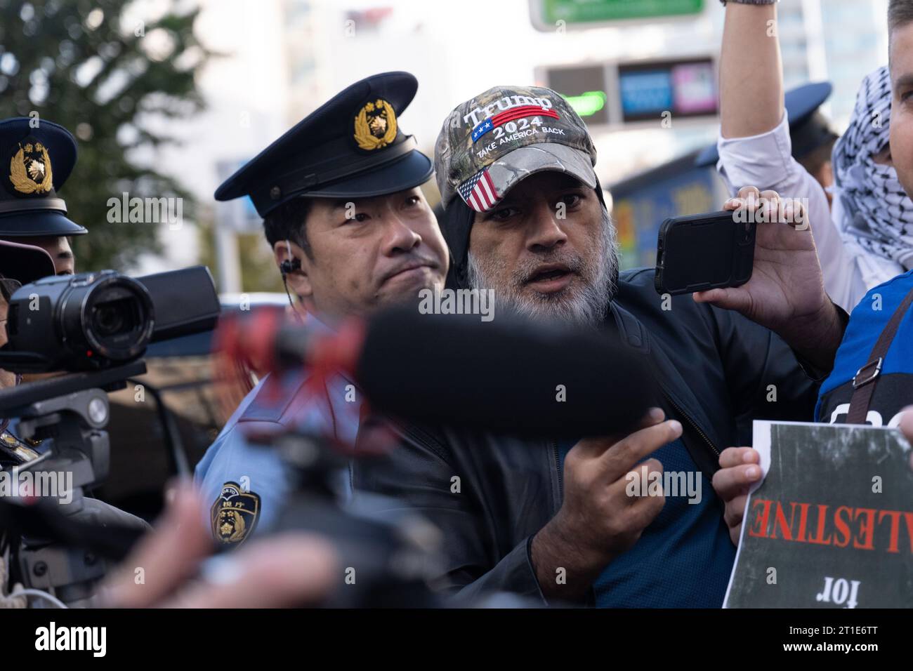 Barron trump 2024 hi-res stock photography and images - Alamy