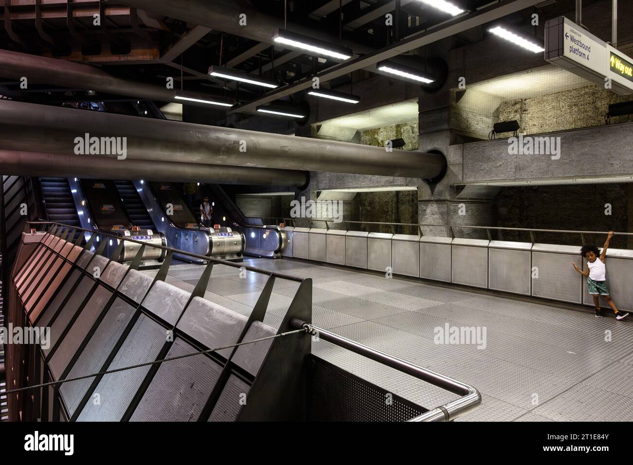 Westminster Underground Station London, Tube station Stock Photo - Alamy