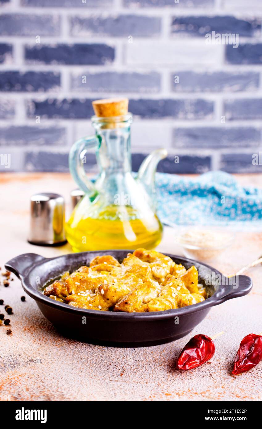 Chicken curry or masala, Kerala style chicken curry using fried coconut ...