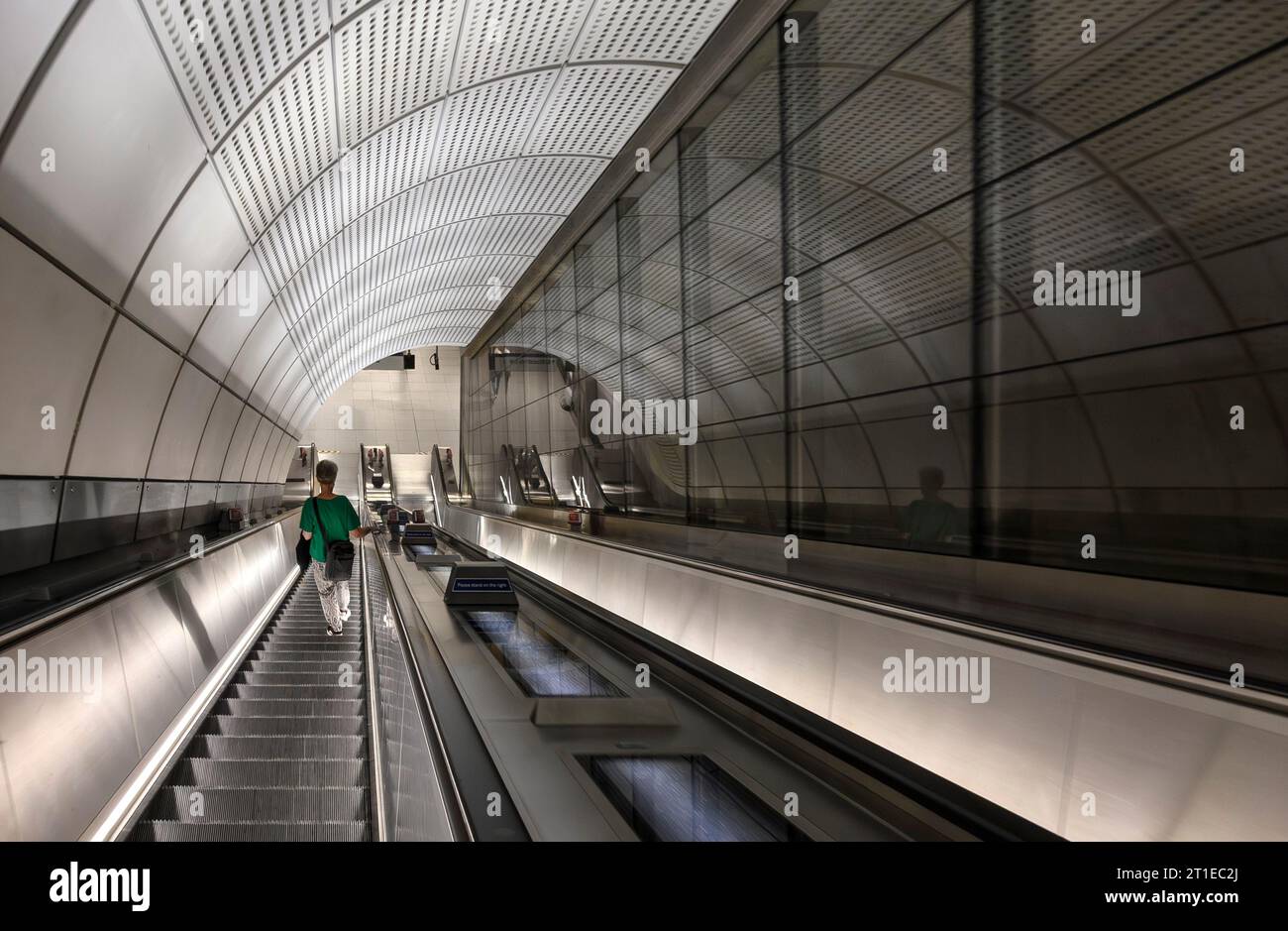 Elizabeth Line, London Underground, Tube Station Stock Photo - Alamy