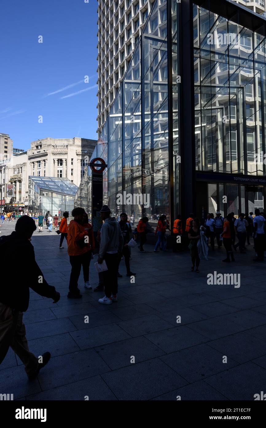 Centre Point, Tottenham Court Road, London Stock Photo - Alamy