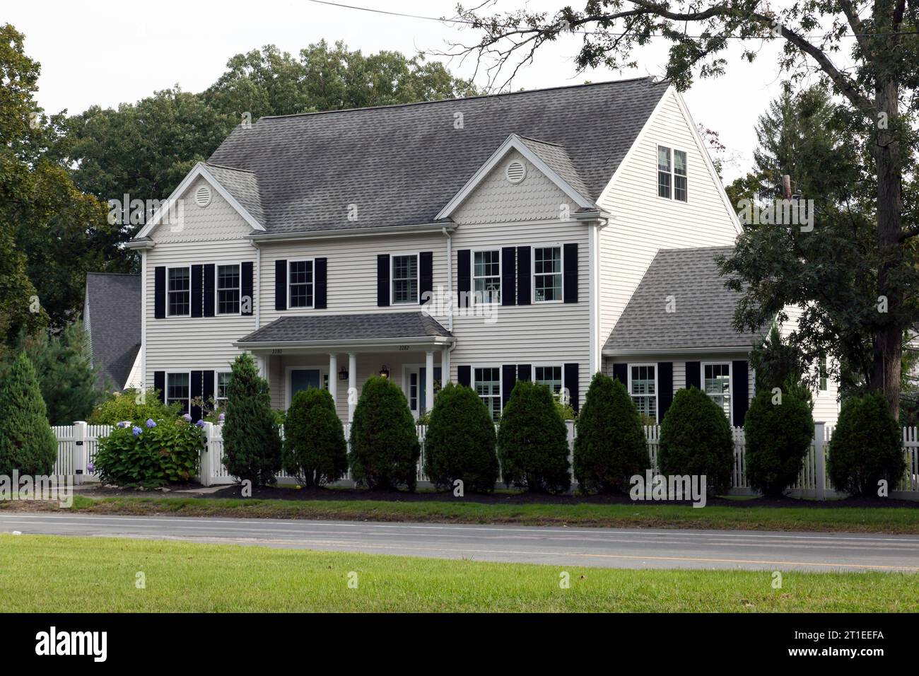 Clapboard houses usa hi-res stock photography and images - Alamy