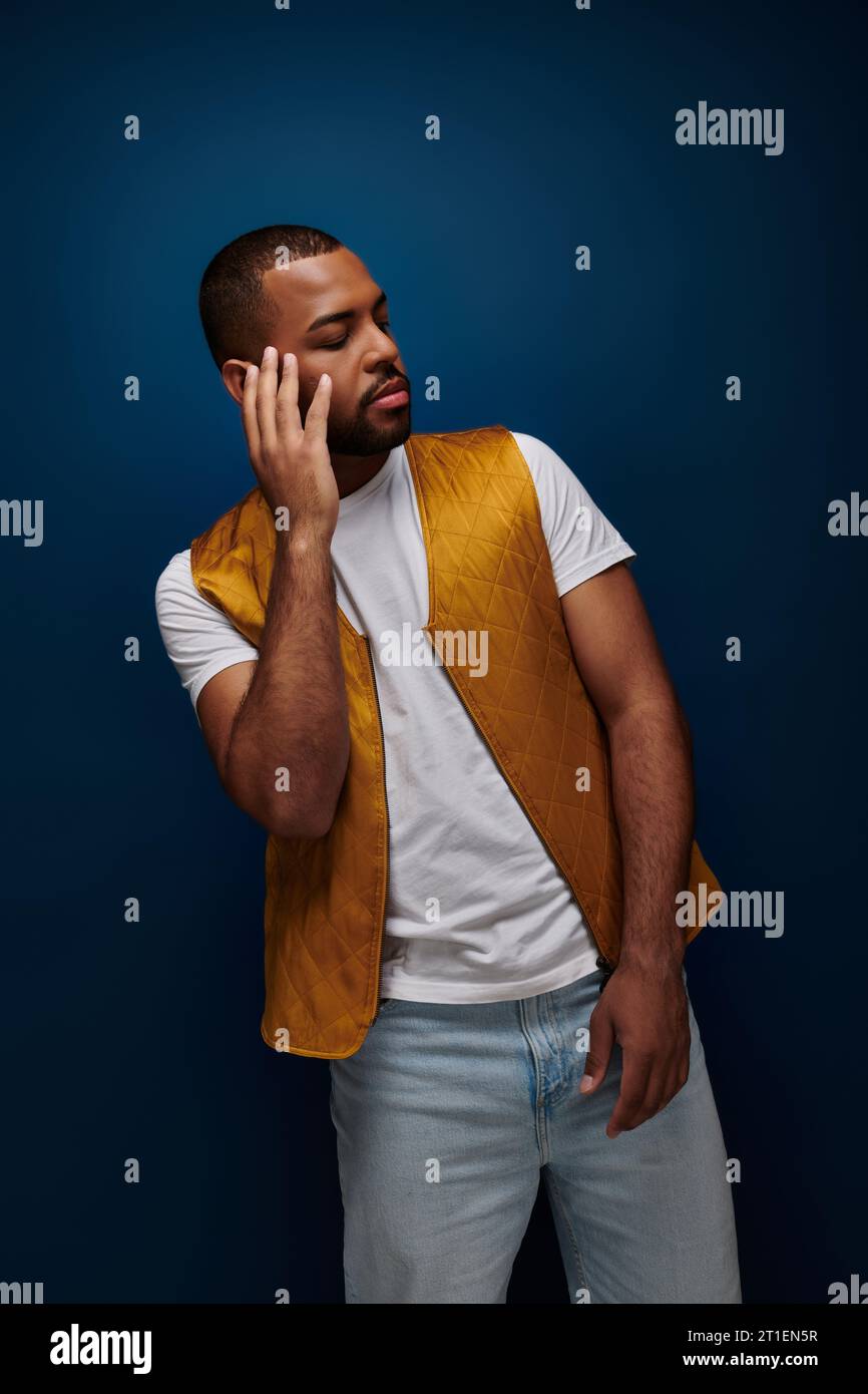 Man bending over hi-res stock photography and images - Alamy