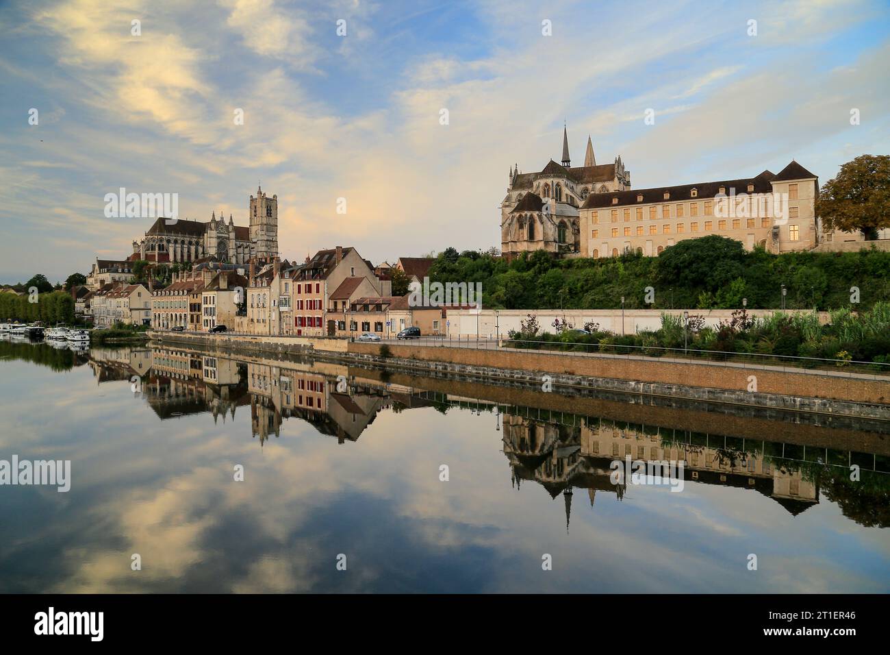 Auxerre, views of the town and river Yonne, Burgundy, France Stock ...