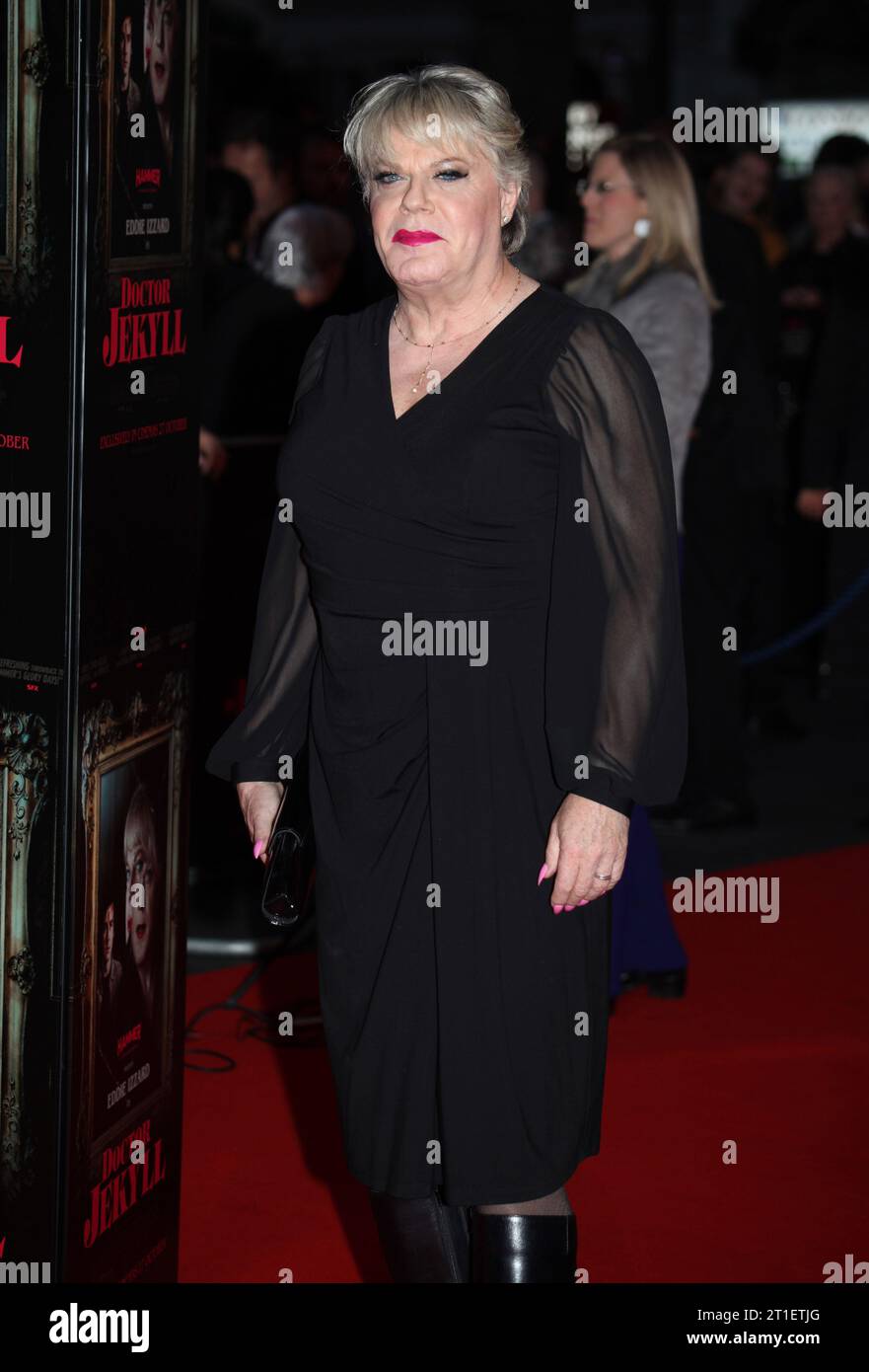 London, UK. Eddie Izzard (aka Suzy Izzard) at the premiere for Doctor ...