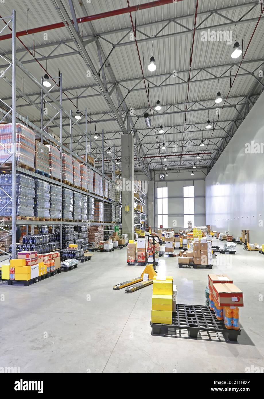 Distribution Warehouse Interior With Large Shelving System Flfillment ...