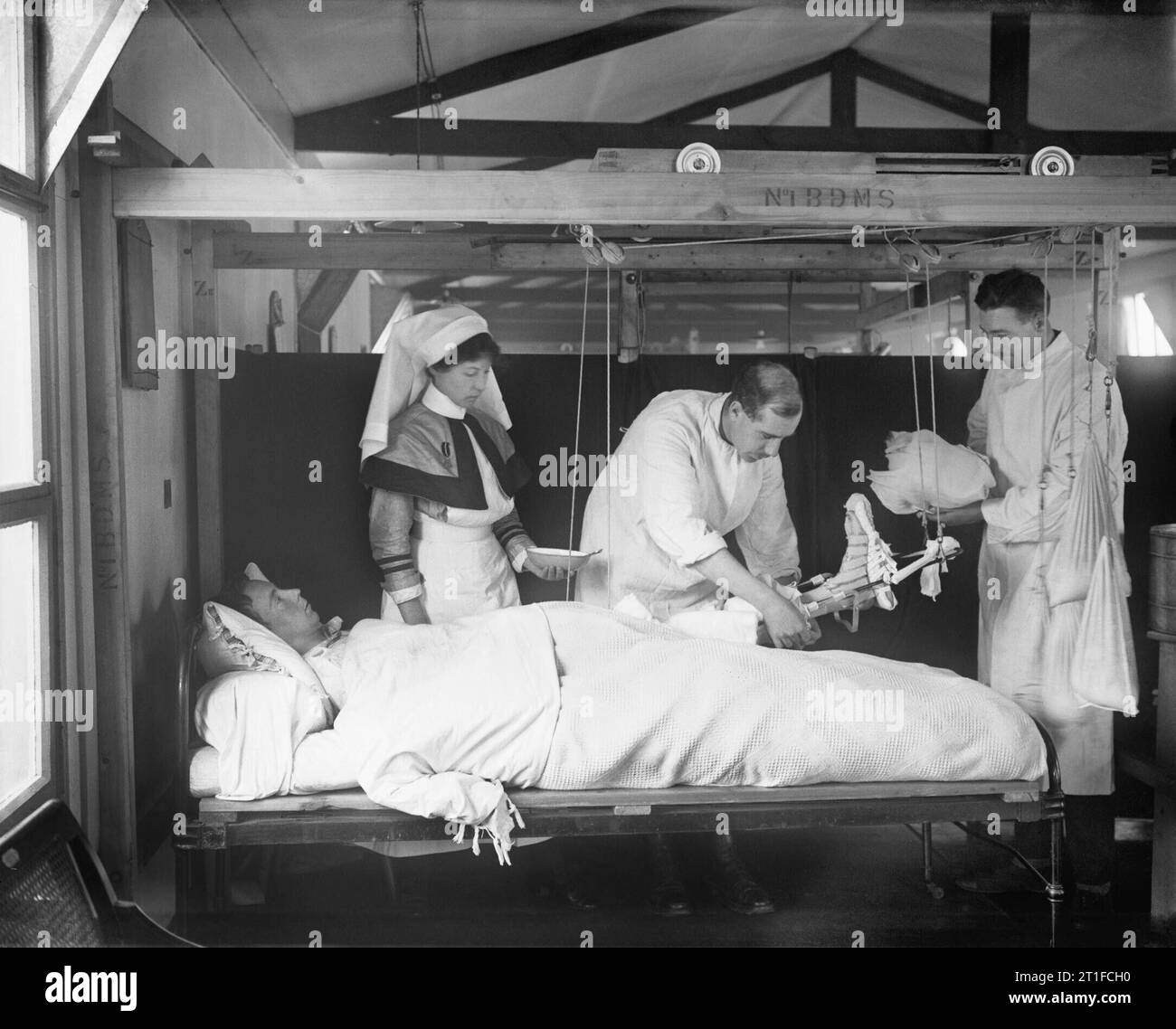 Medicine during the First World War- Base Hospitals Doctors placing a ...
