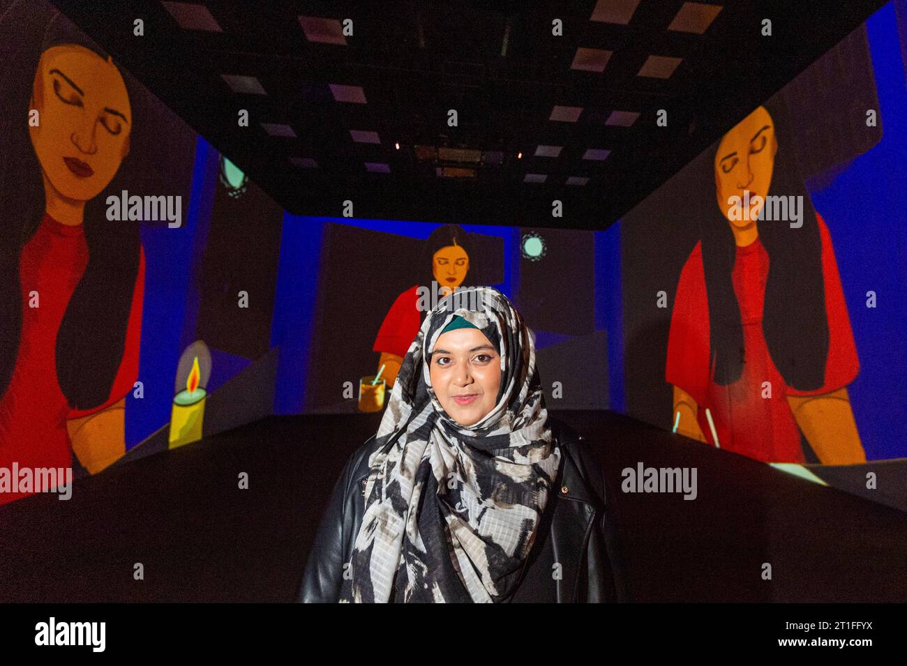 Frameless lates hi-res stock photography and images - Alamy