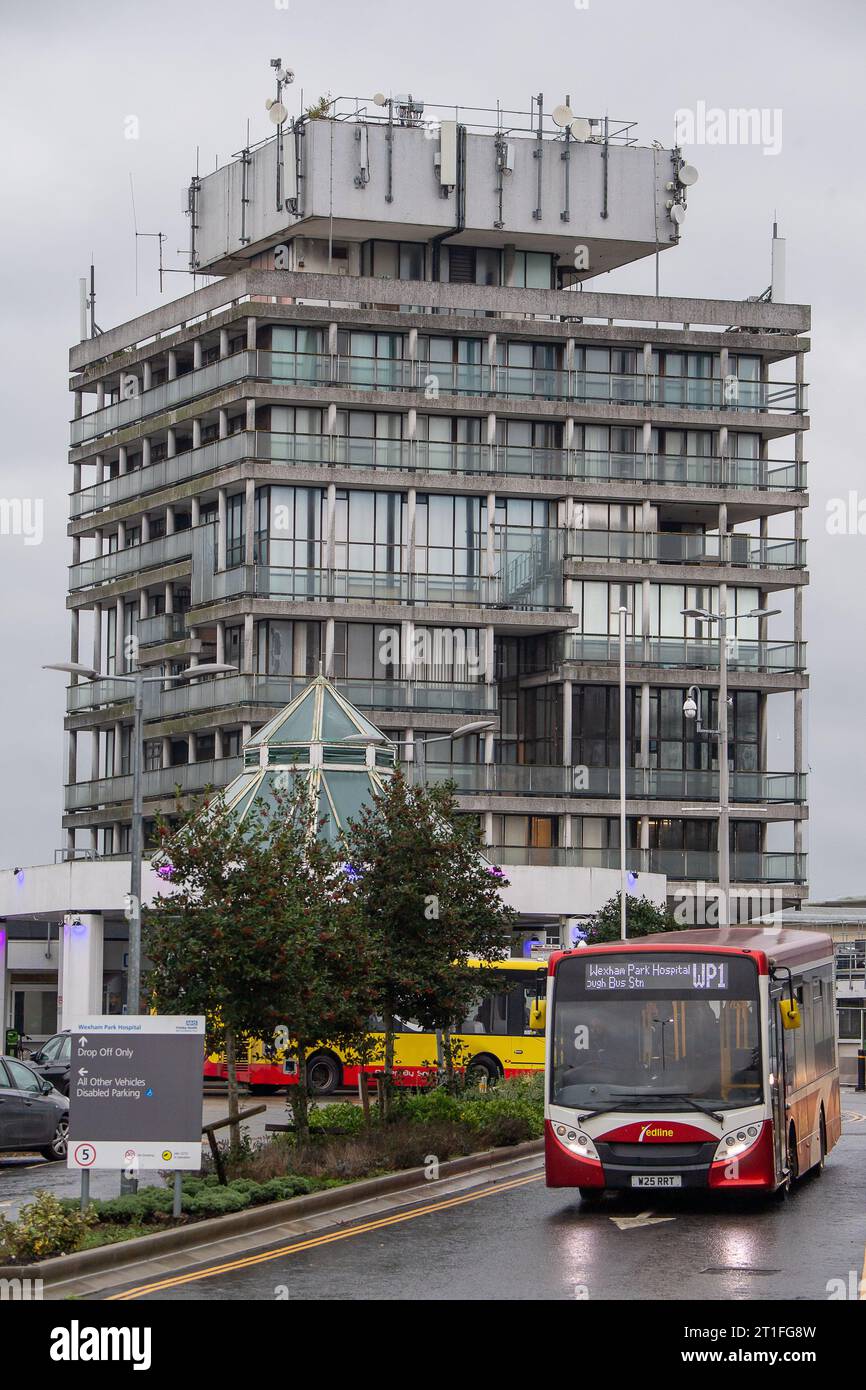 Wexham court hi-res stock photography and images - Alamy