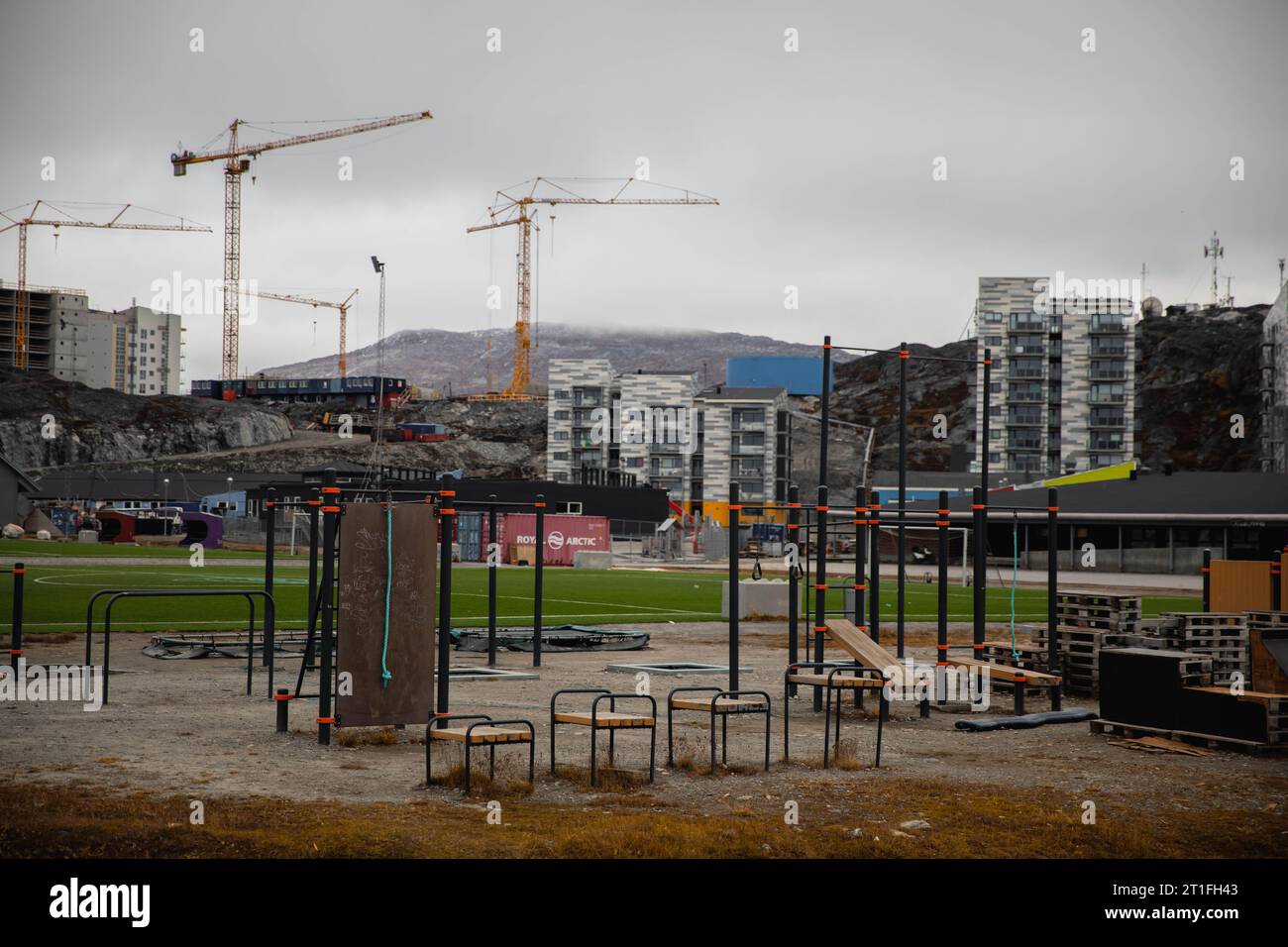 Nuuk, Greenland. 2nd Oct, 2023. Tenement style housing in Nuuk. Only ...