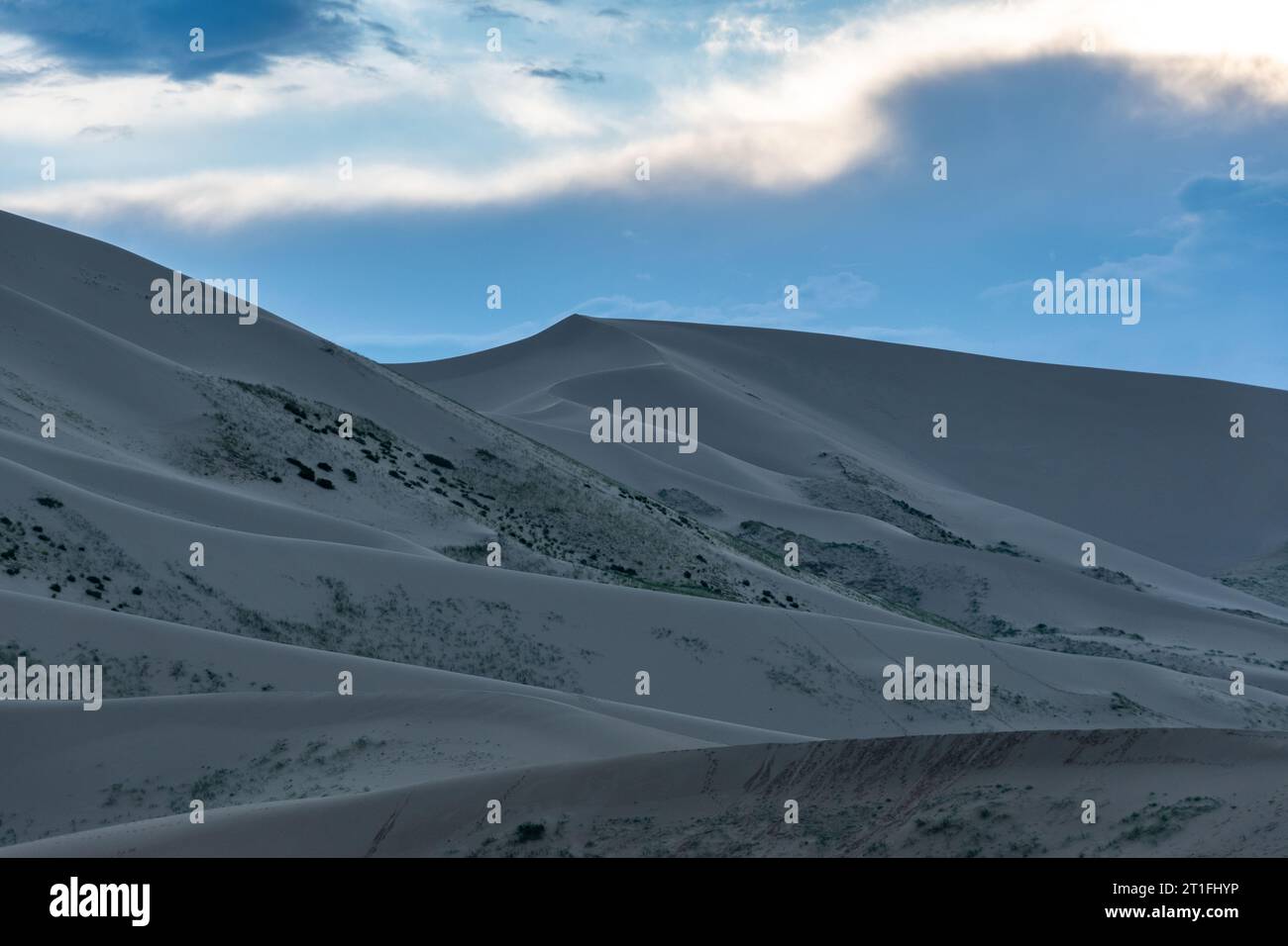 Gobi desert landscape in Mongolia Stock Photo - Alamy