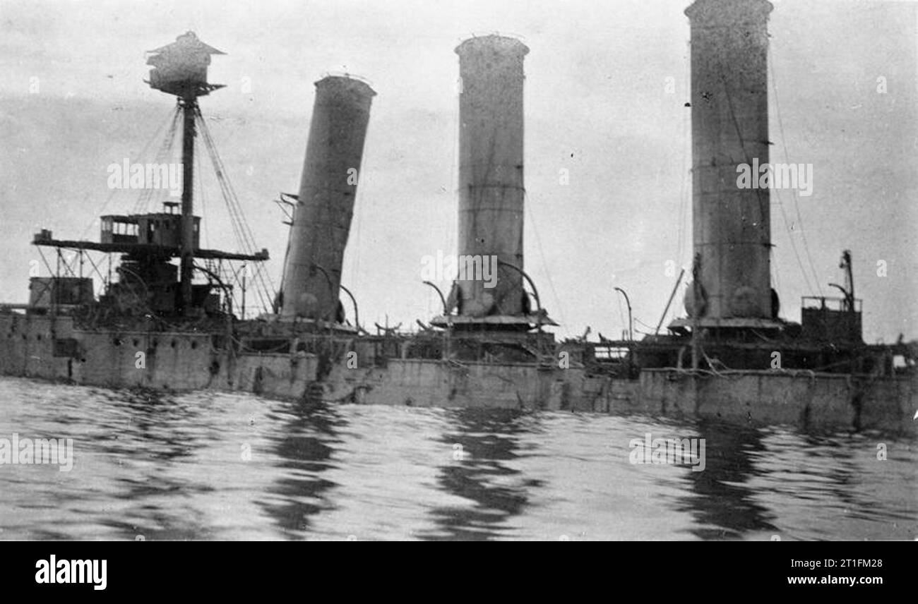 HMS Thistle, 1st Class Gunboat at the China Station 1910 - 1912 HMS ...