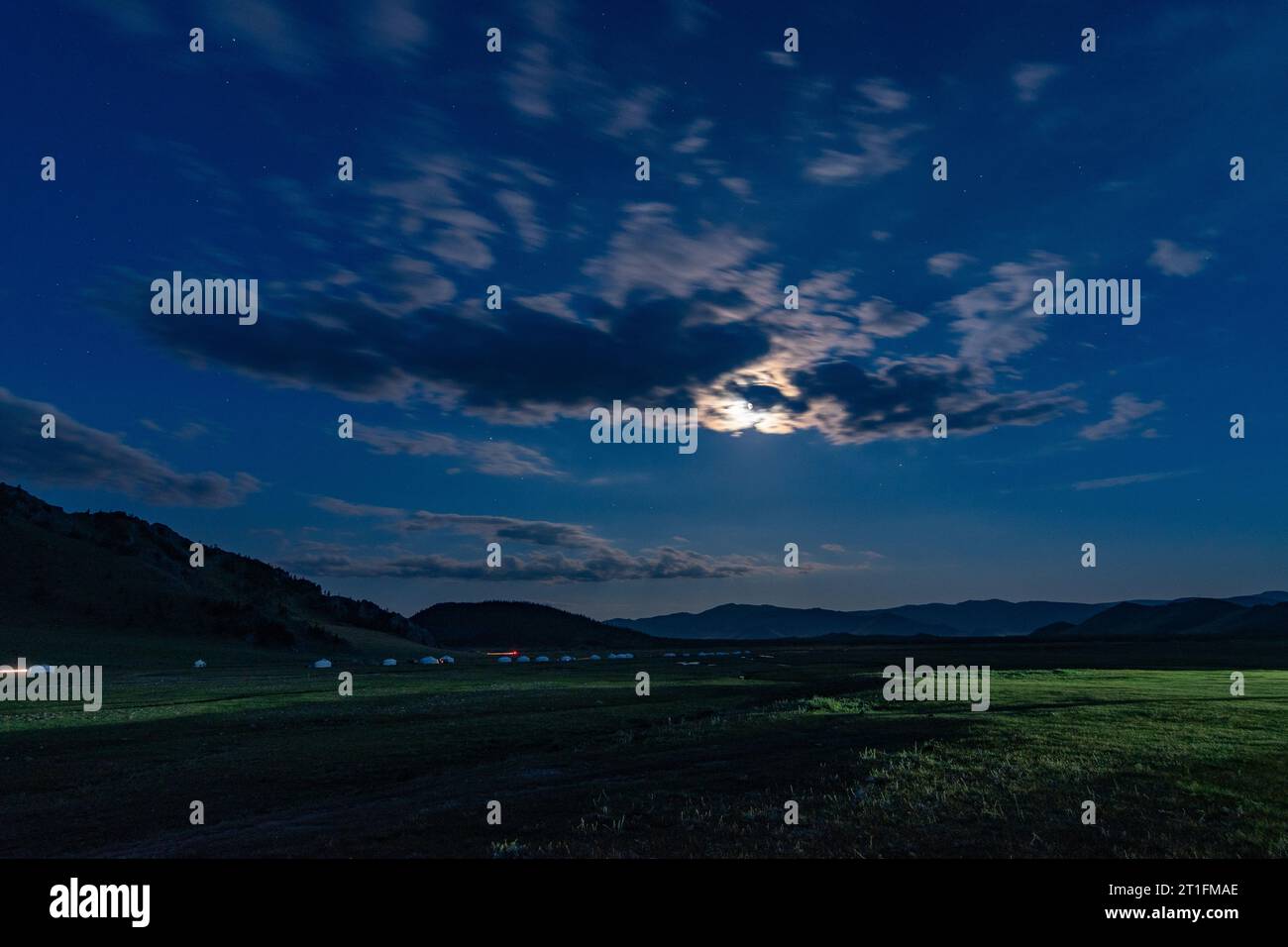 Noche mongol hi-res stock photography and images - Alamy