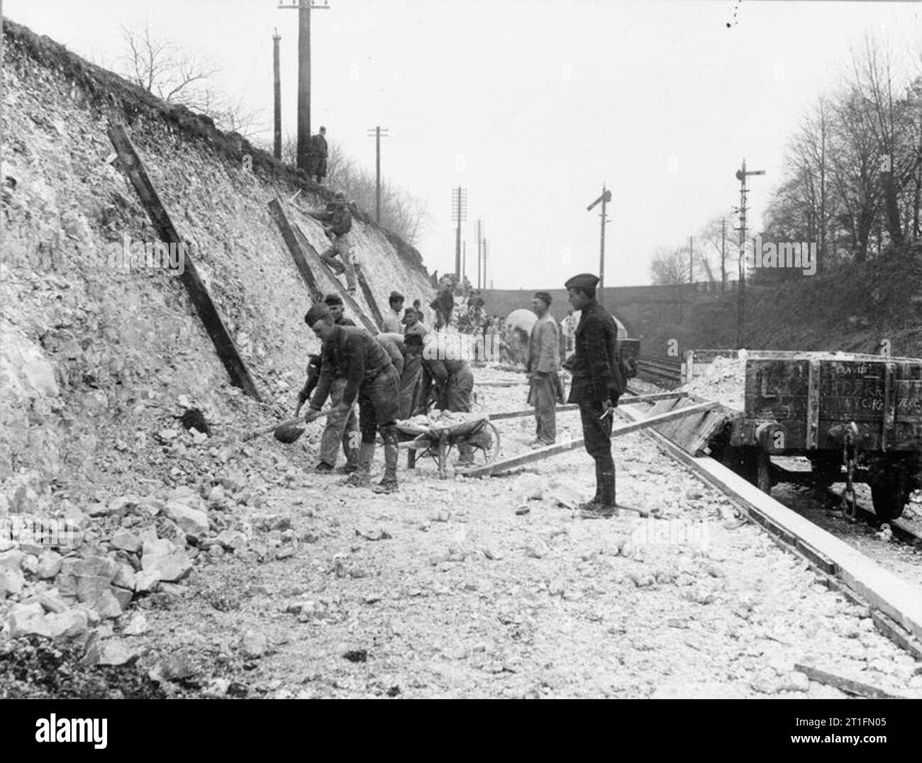 The United States Army in England, 1918 Close-up, general view of men ...