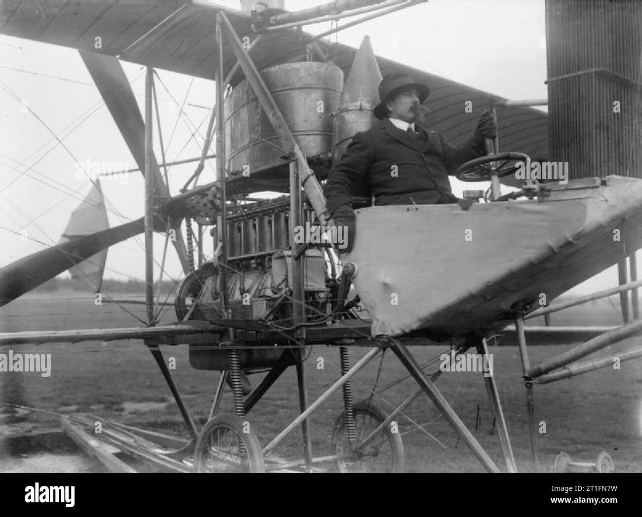 Aviation in Britain Before the First World War A good close up of Cody ...