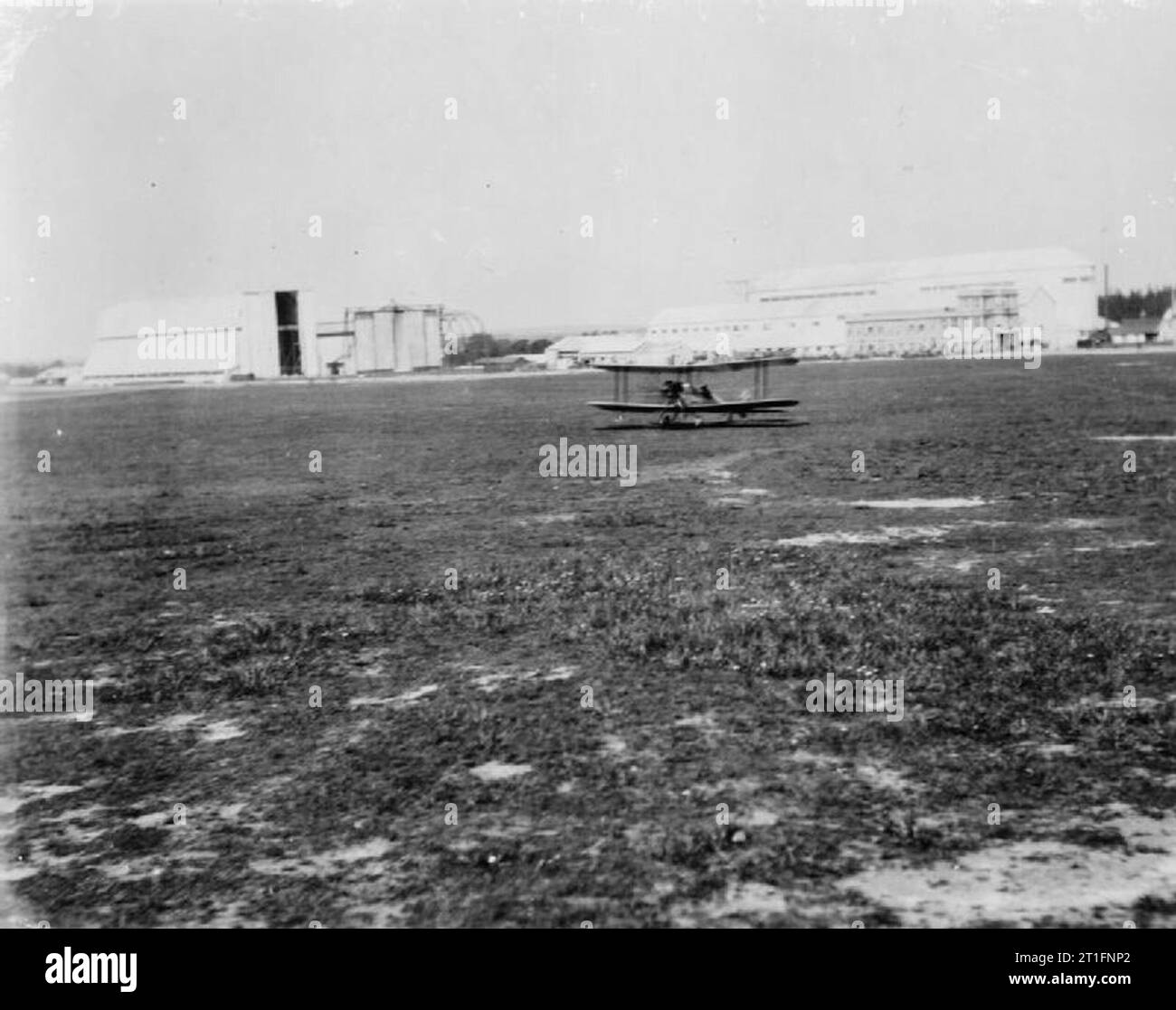 Aviation in Britain Before the First World War An RE 1 taxiing, in the ...