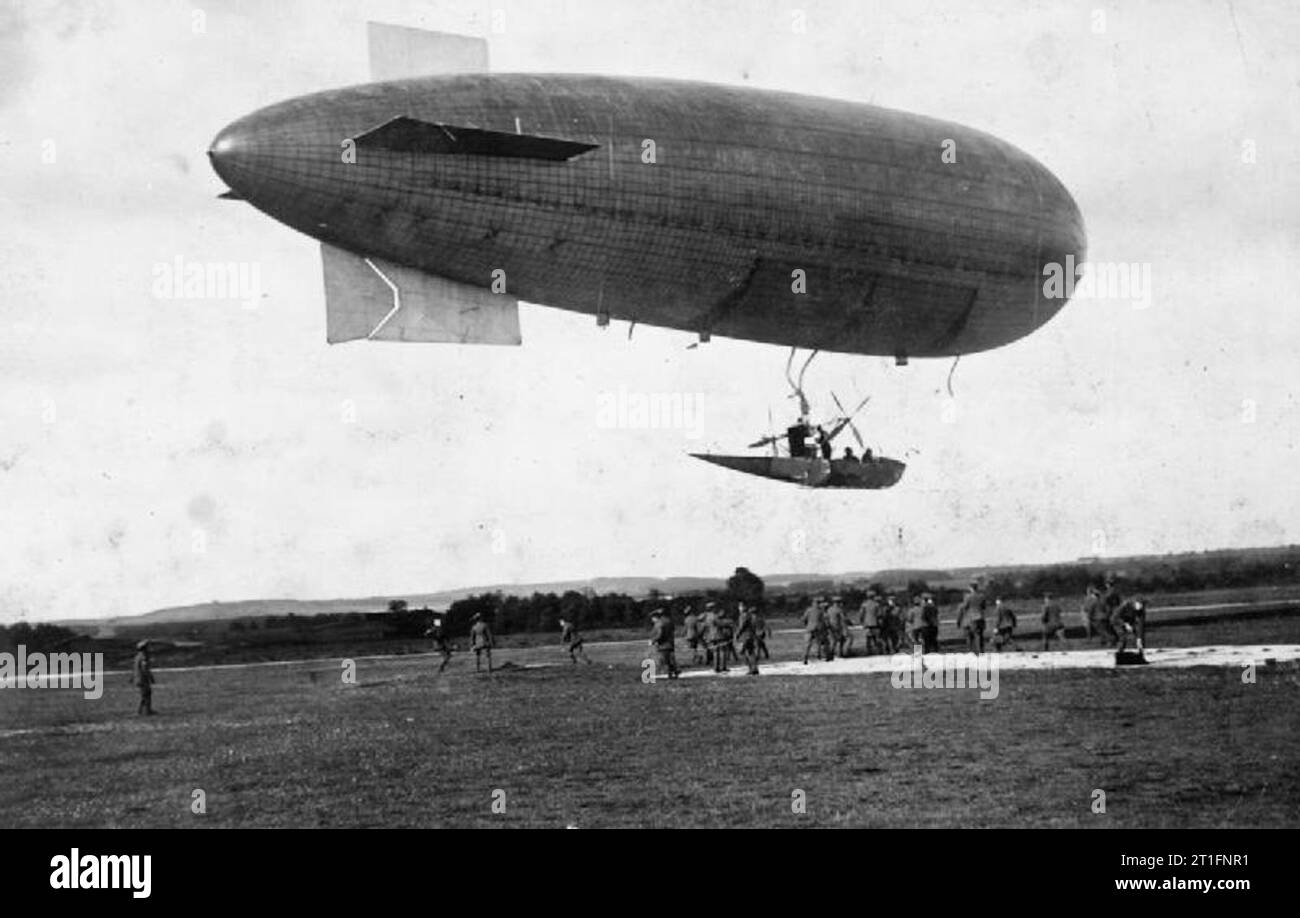 Position close to the ground Black and White Stock Photos & Images - Alamy