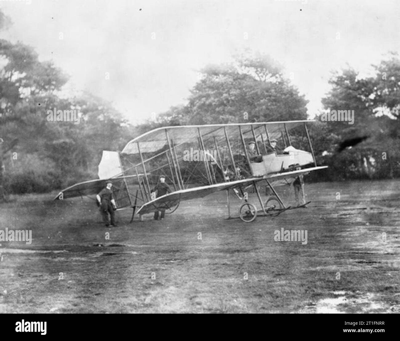 Aviation in Britain Before the First World War An FE 2 pusher biplane ...