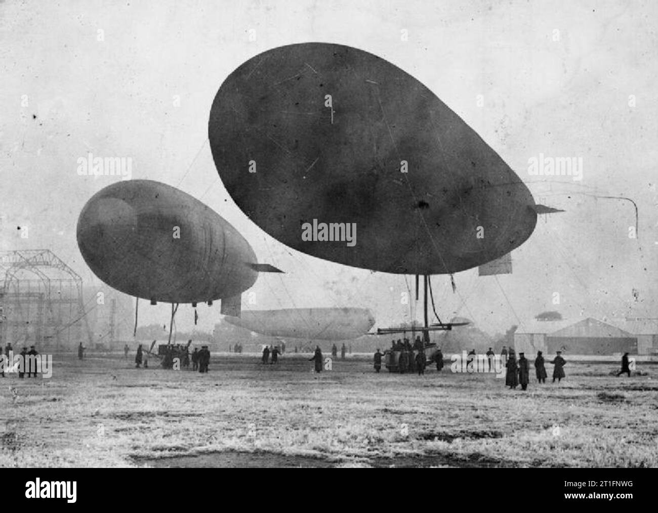 Aviation in Britain Before the First World War Several army airships on ...