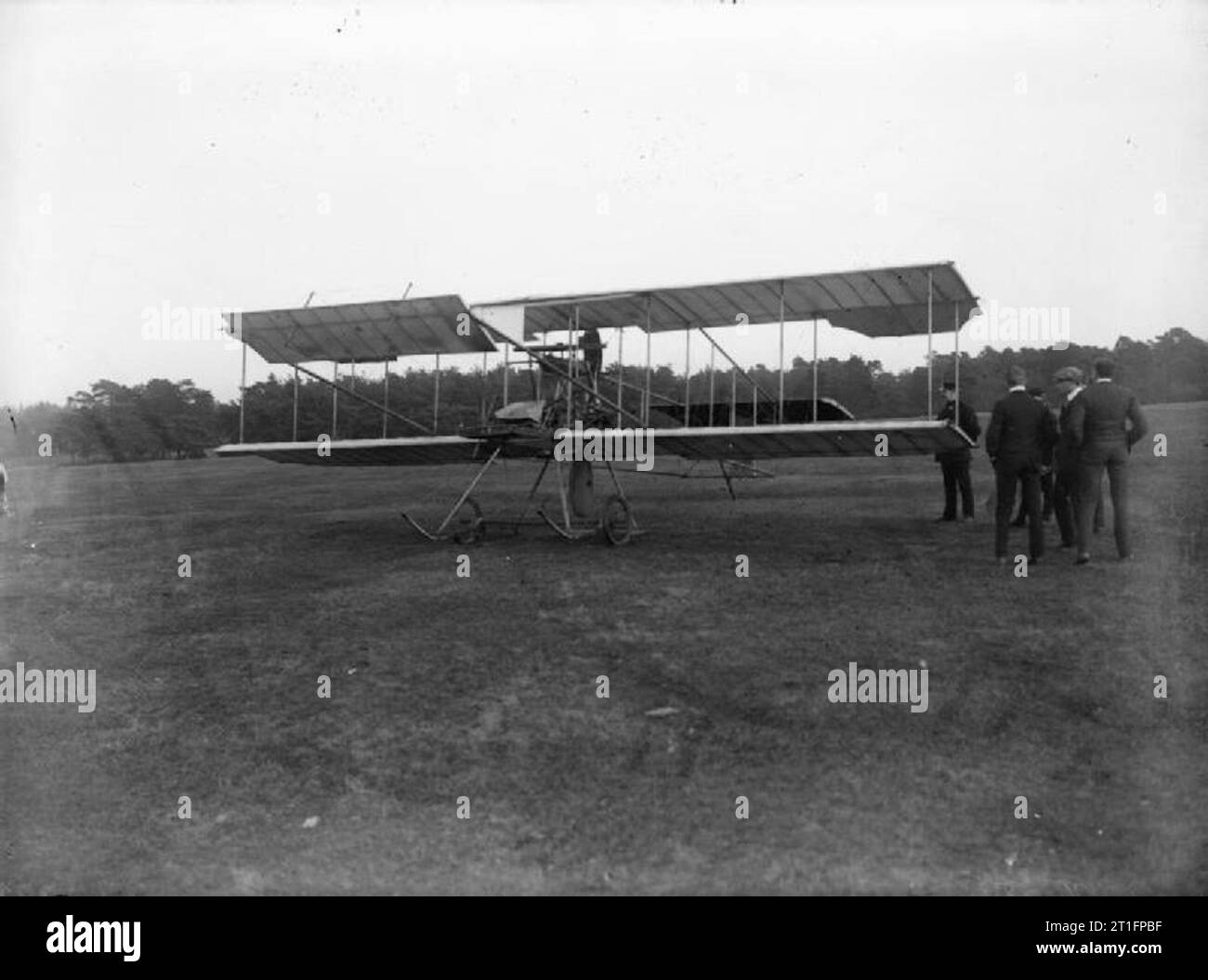 Aviation in Britain Before the First World War De Havilland biplane on ...
