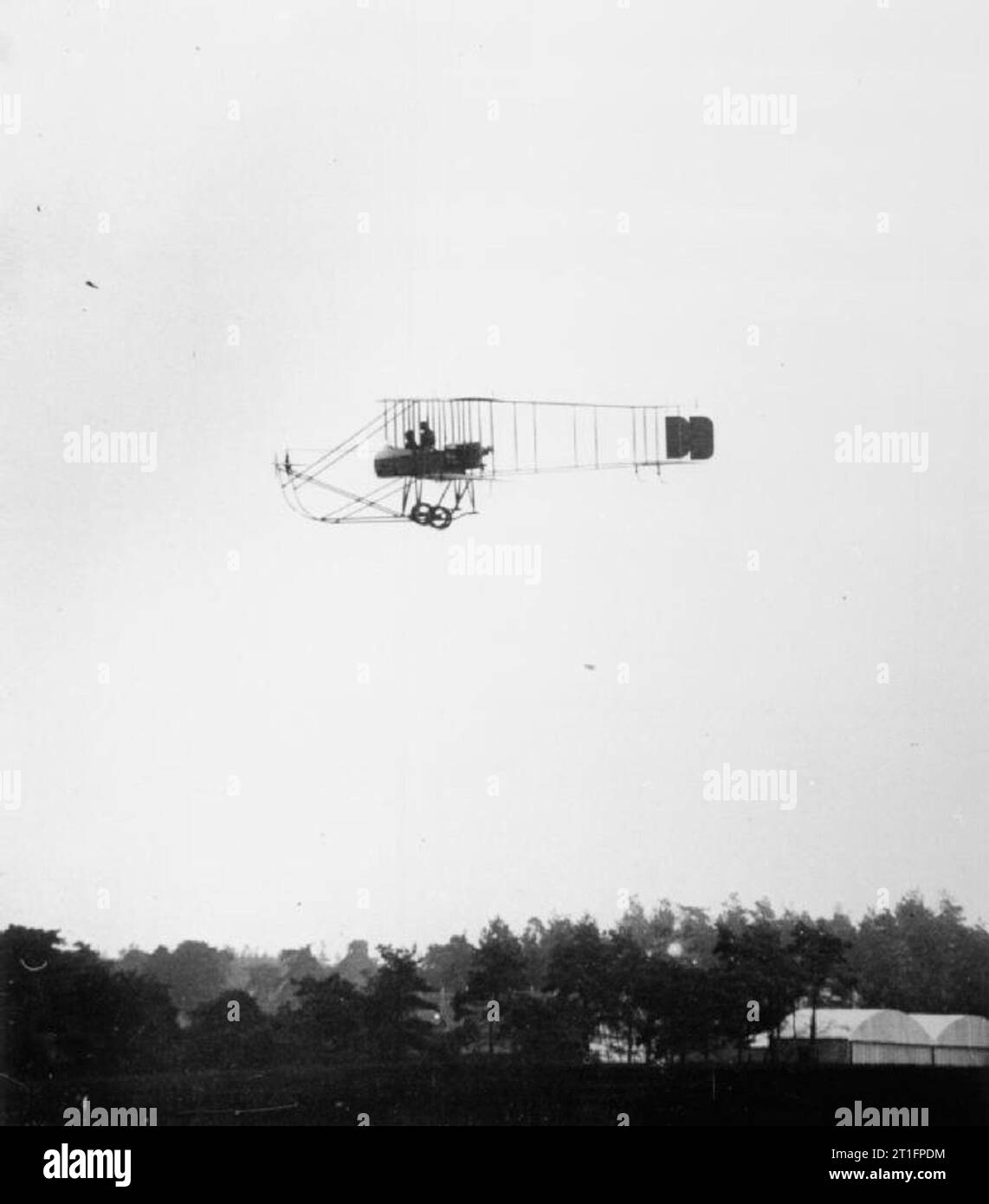 Aviation in Britain Before the First World War A Maurice Farman pusher ...