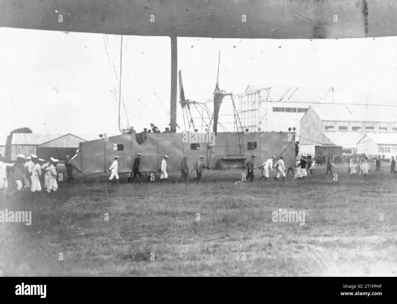 Aviation in Britain Before the First World War The gondola of the ...