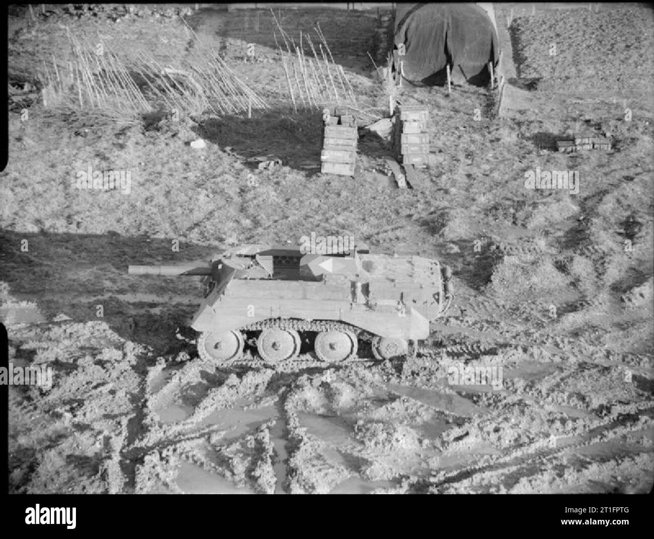Tanks and Afvs of the British Army 1939-45 Alecto SP Stock Photo - Alamy