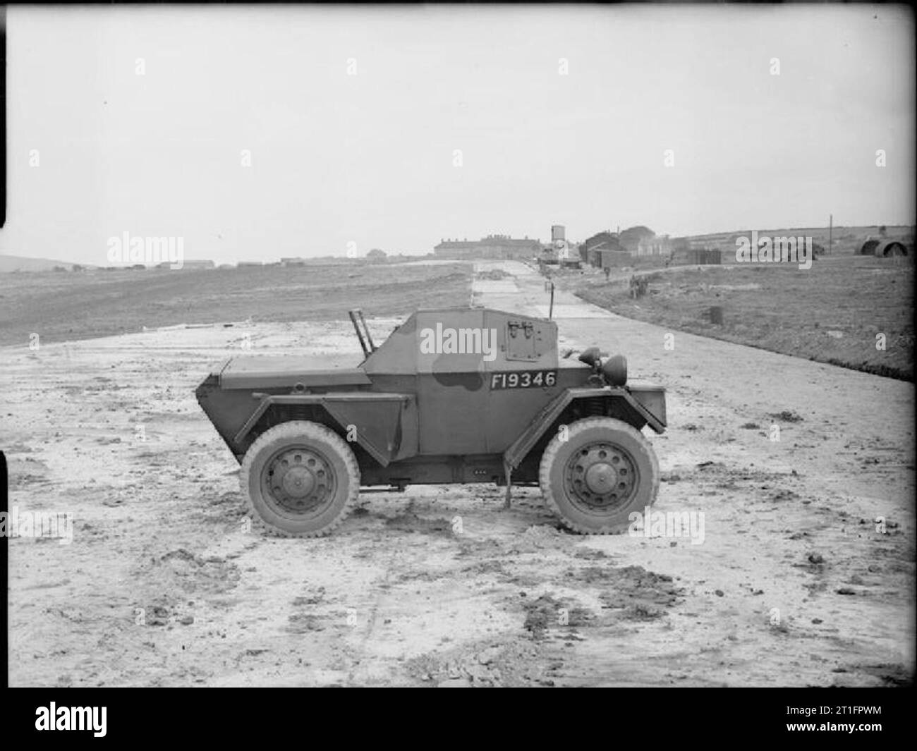 Tanks and Afvs of the British Army 1939-45 Daimler Mk II scout car ...