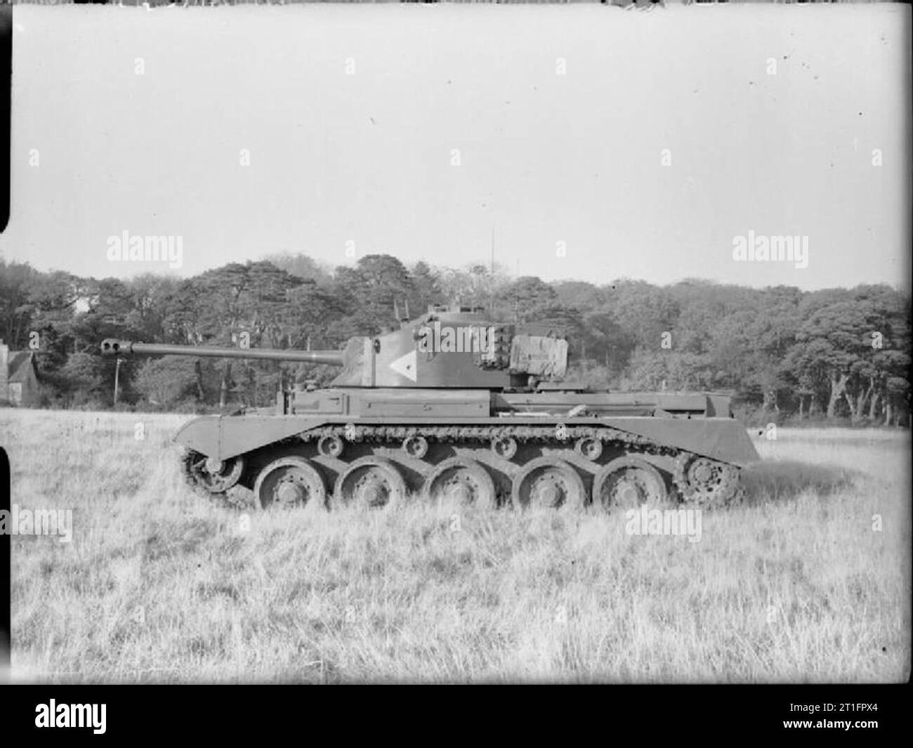 Tanks and Afvs of the British Army 1939-45 Cruiser tank Comet (A34 ...