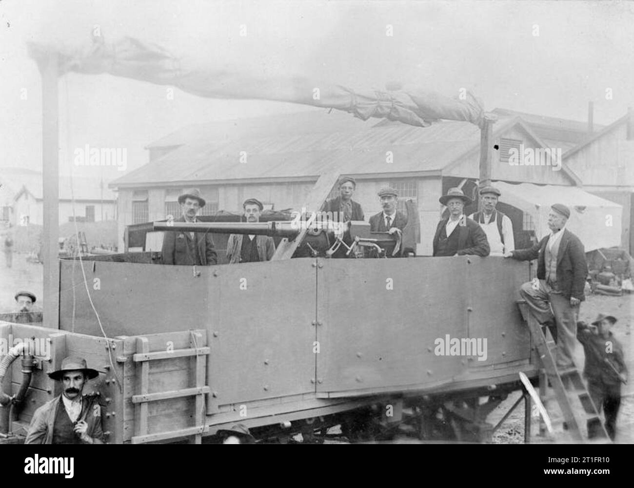 The Second Boer War, 1899-1902 A group of miners of Kimberley town ...