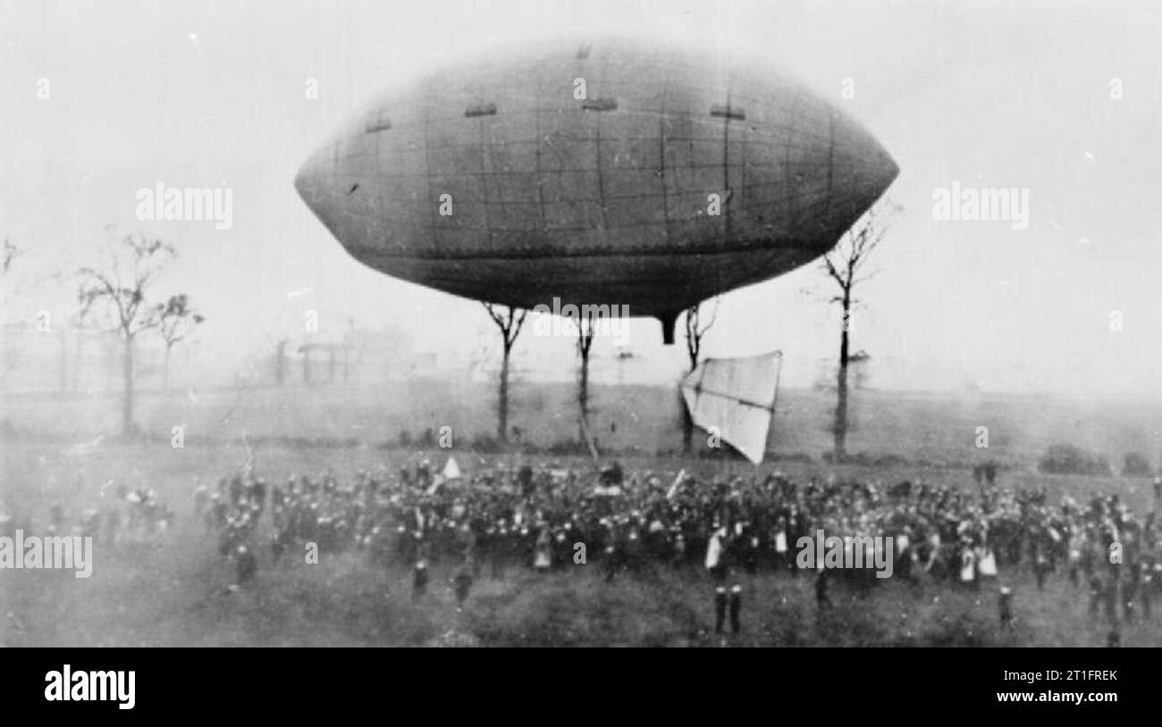 Aviation in Britain Before the First World War The Spencer airship near ...