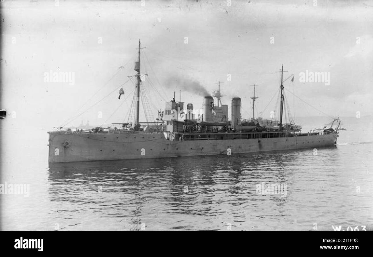 . Photograph of British minesweeping sloop HMS Acacia Stock Photo - Alamy