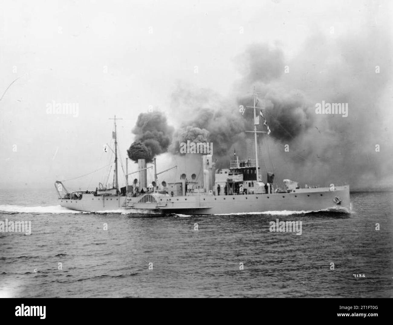 . Photograph of British paddle minesweeper HMS Atherstone Stock Photo ...