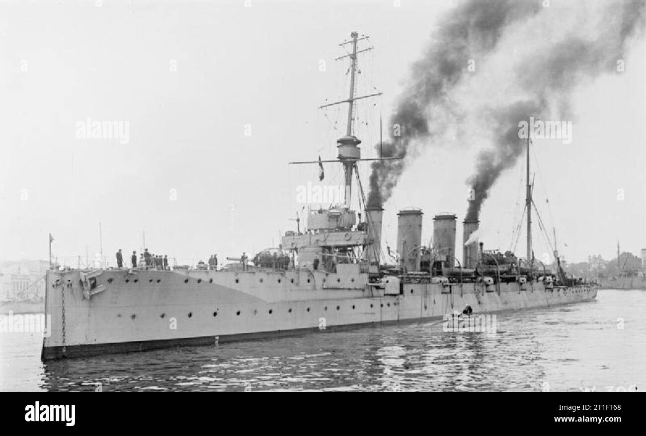 British town class light cruiser Black and White Stock Photos & Images ...