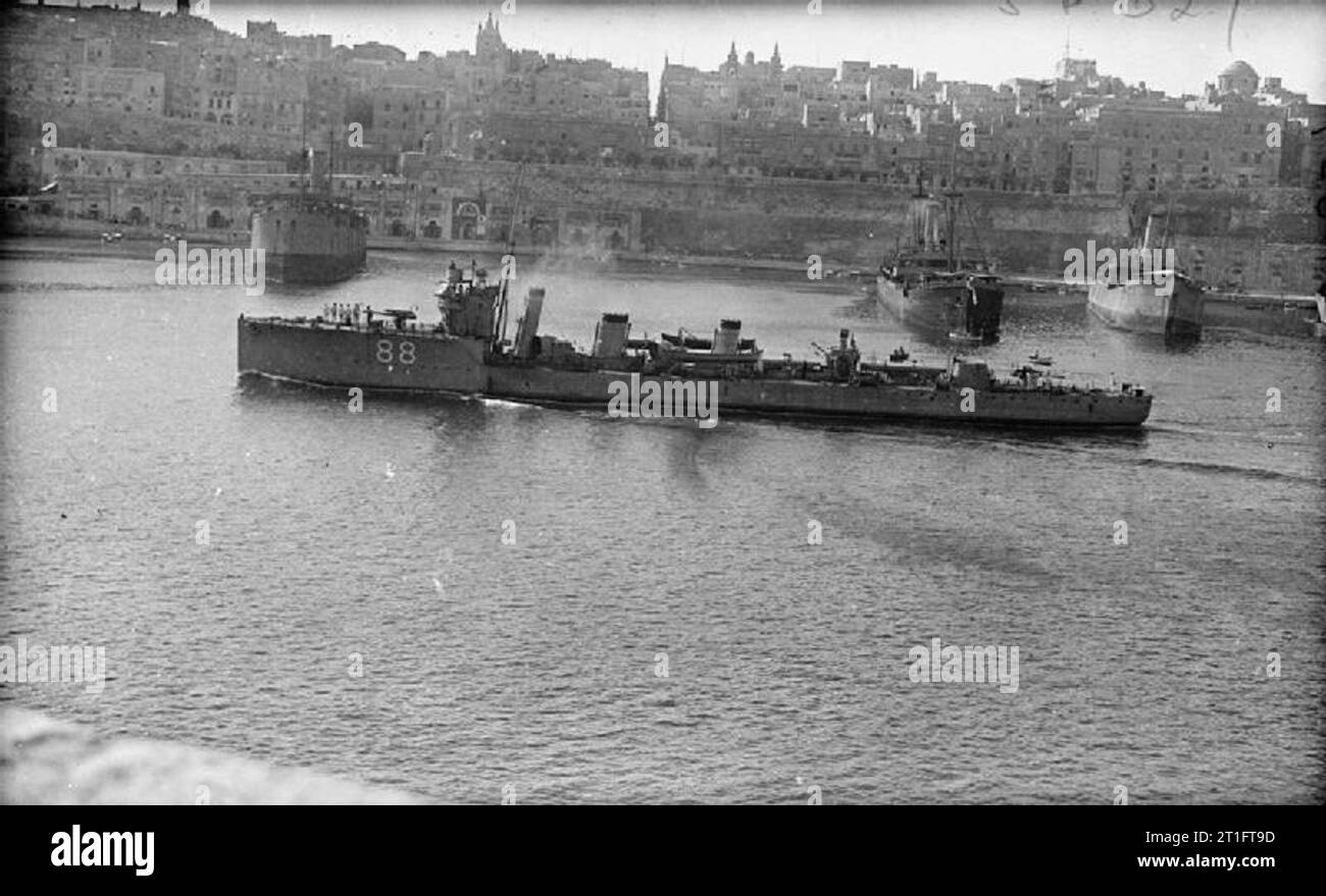 . Photograph of British Acorn class destroyer HMS SHELDRAKE entering ...
