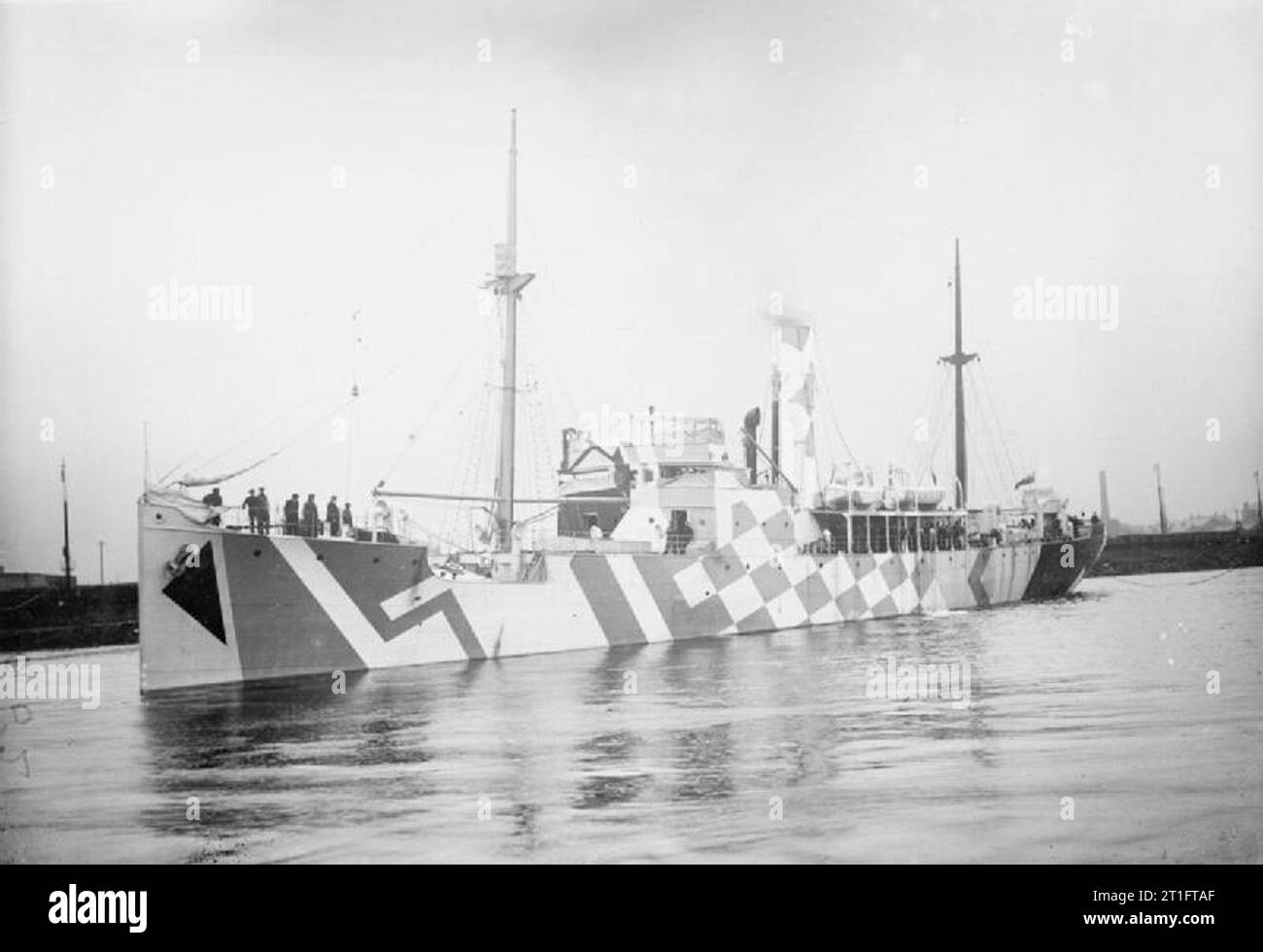 . British Aubretia class sloop HMS Polyanthus, as a Q ship in World War ...