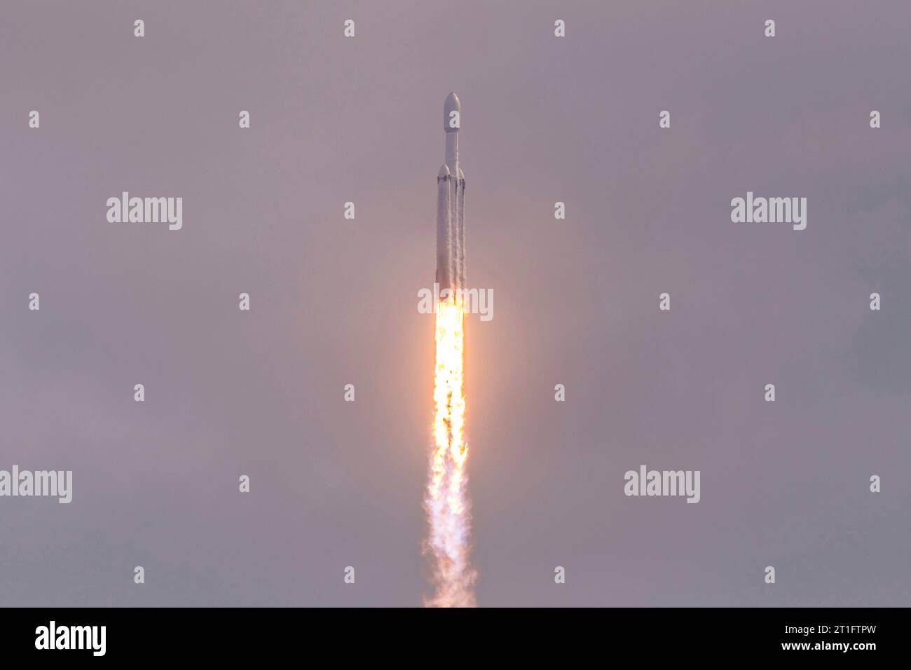 Cape Canaveral, United States of America. 13 October, 2023. A SpaceX ...