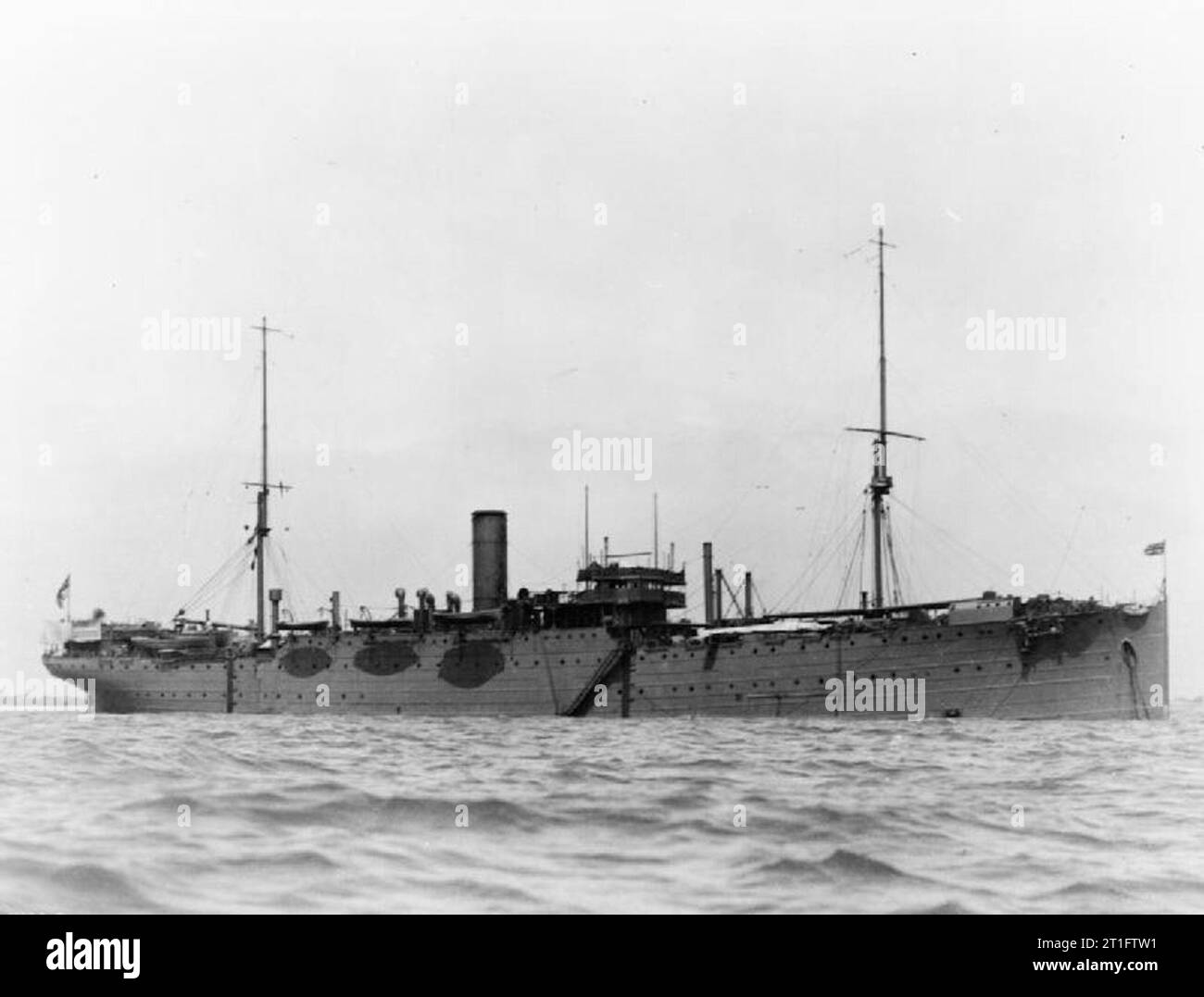 Ship use cyclops hi-res stock photography and images - Alamy