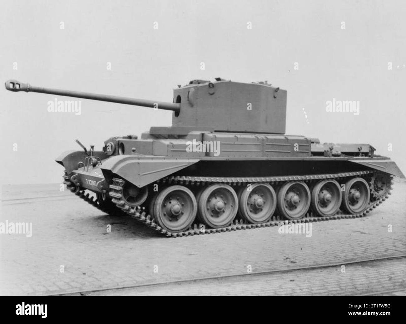 Tanks and Afvs of the British Army 1939-45 Cruiser tank Challenger (A30 ...