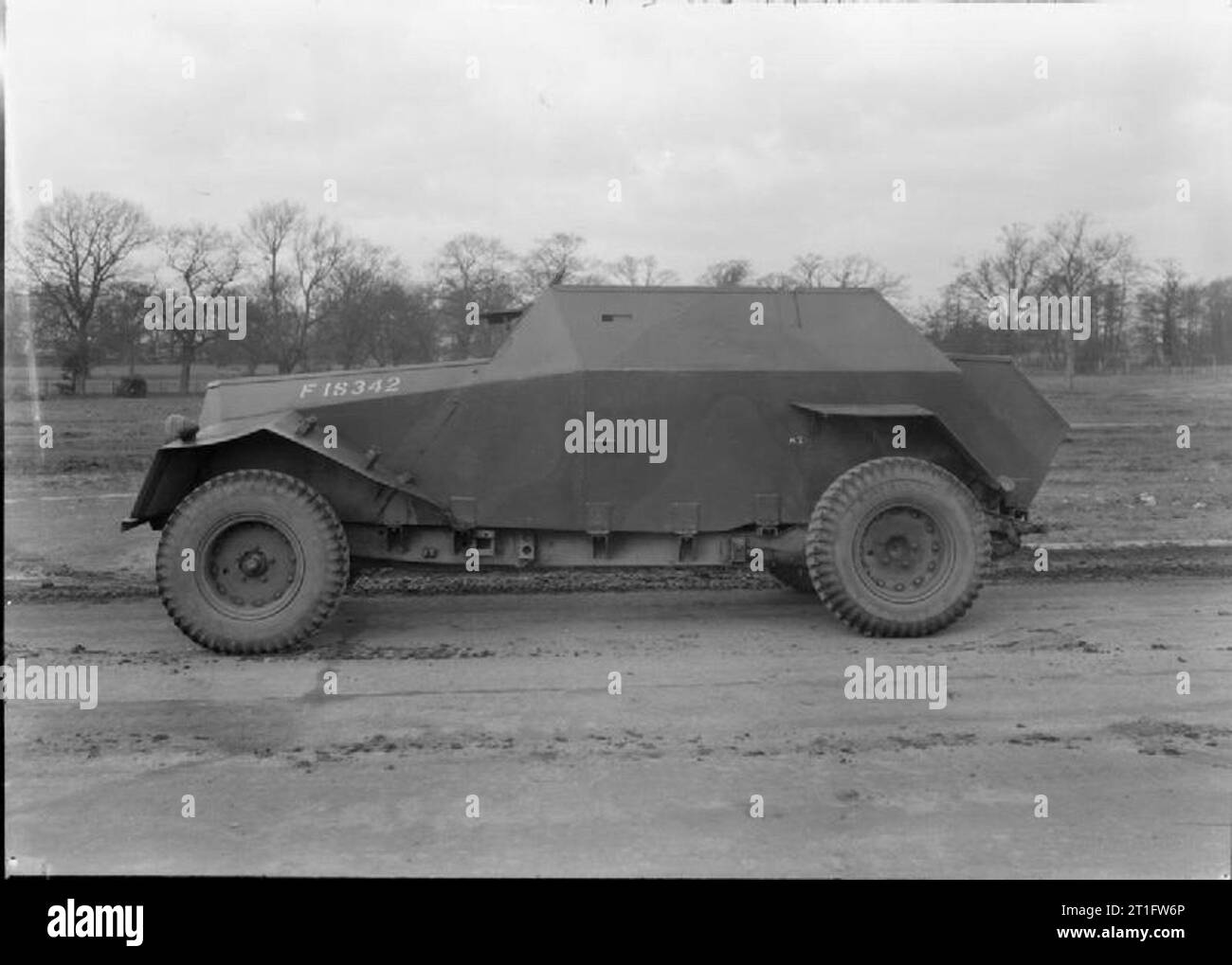 Tanks and Afvs of the British Army 1939-45 Humber I light ...