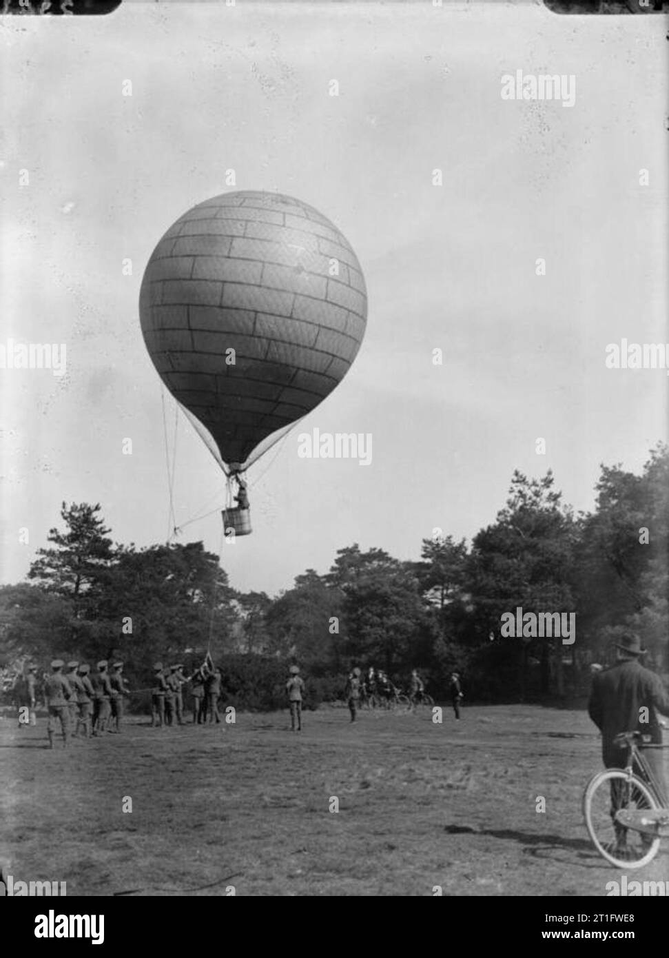Aviation in Britain Before the First World War An army observation ...